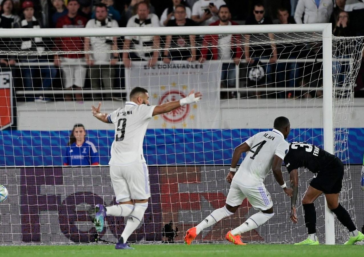 David Alaba l-a trădat pe Karim Benzema