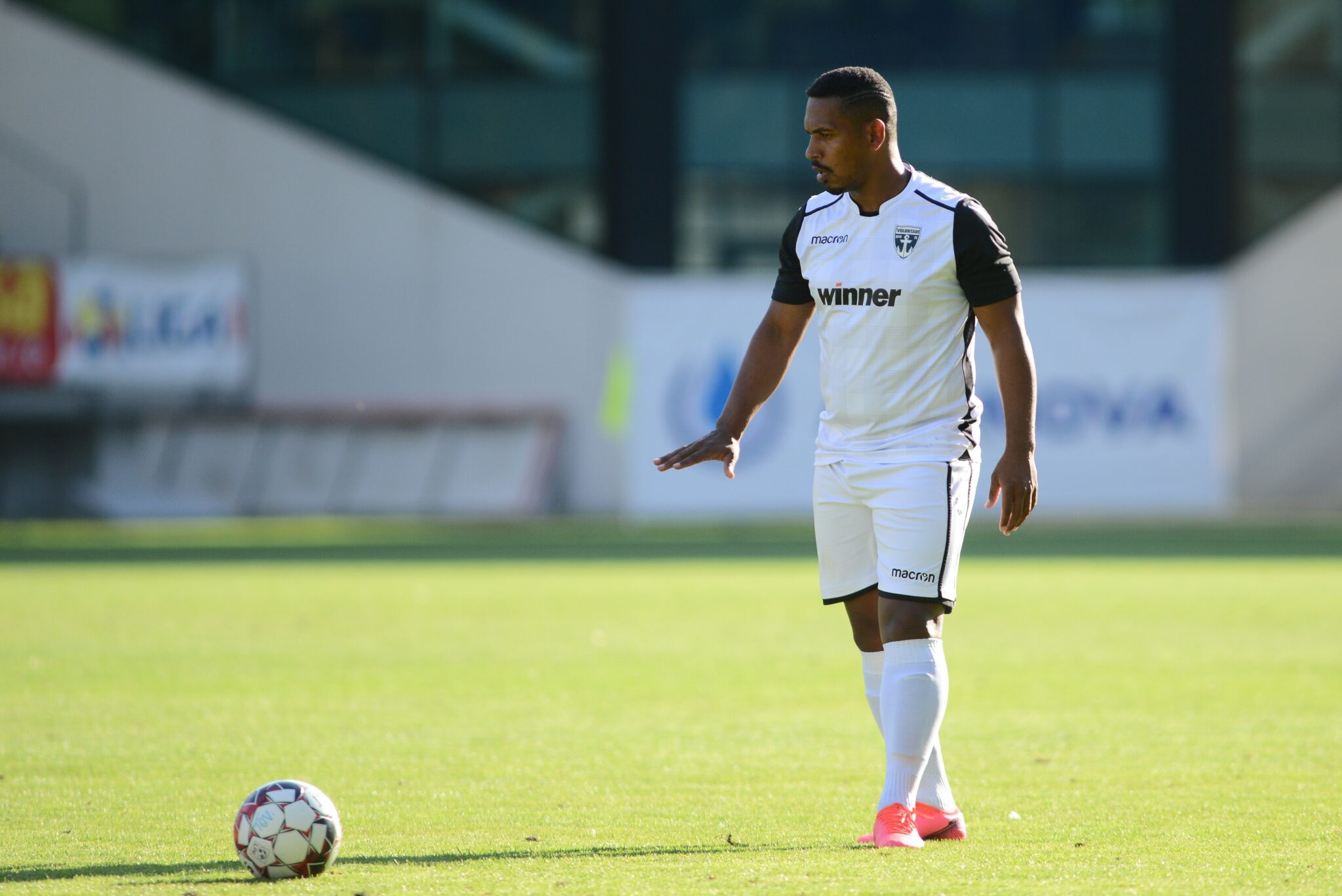Eric de Oliveira a intrat în depresie după ce a renunțat la fotbal