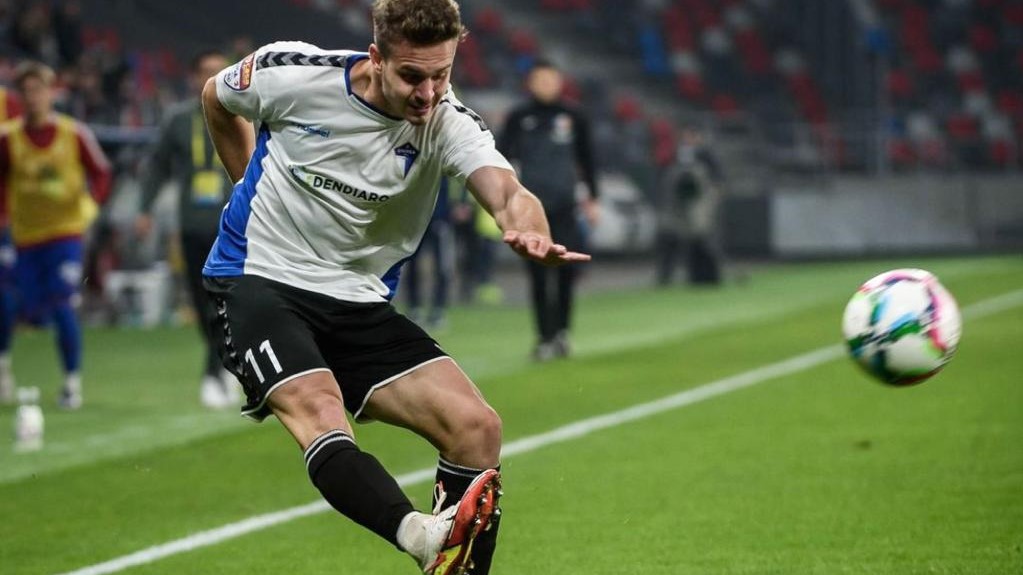 Tricolorul născut în Argentina lui Messi, Alex Pop, jucătorul Unirii Dej