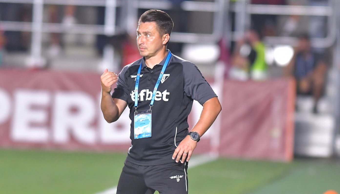 Gigi Becali îl pune pe Ilie Poenaru noul antrenor de la FCSB?