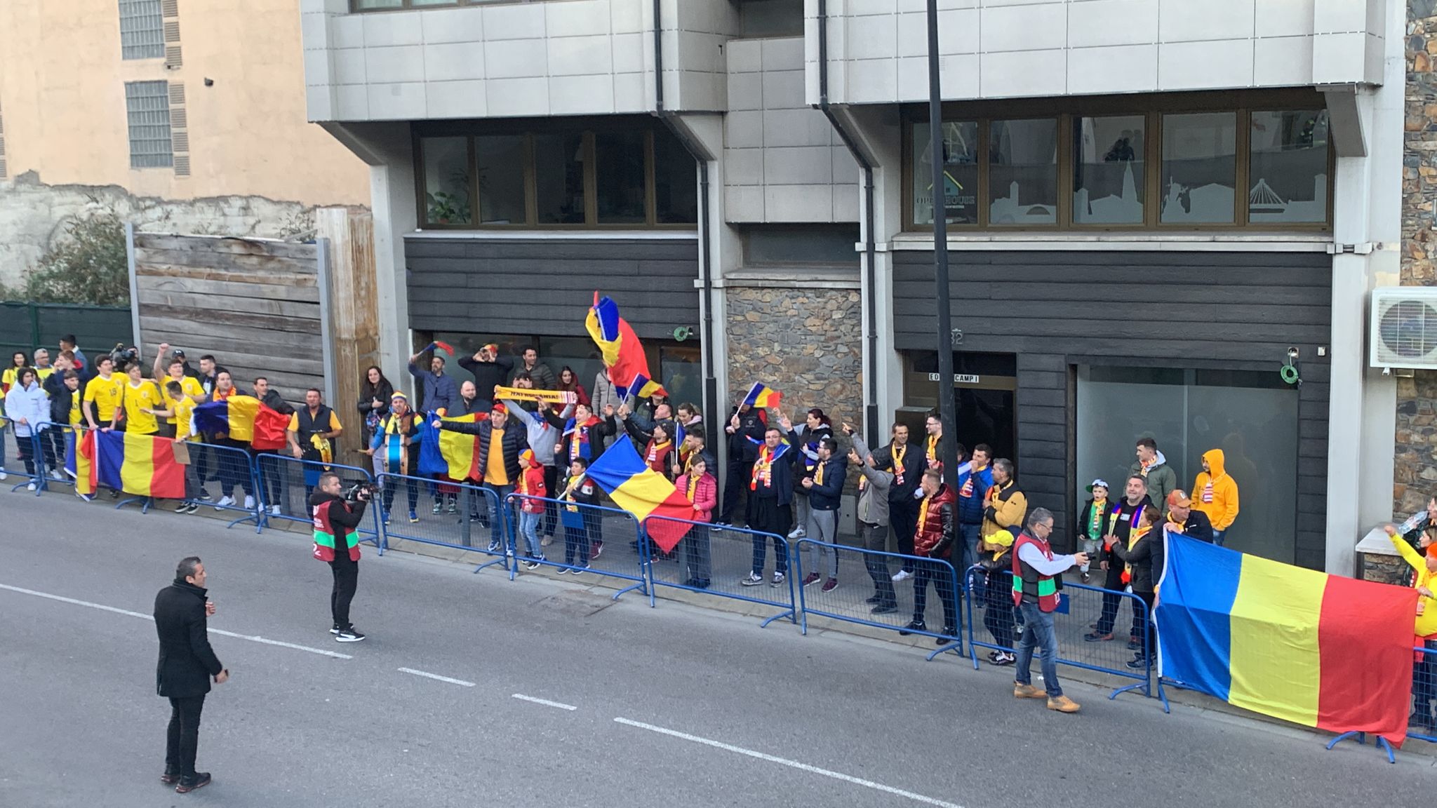 Românii vor lua cu asalt „Estadi Nacional”! Sold-out la Andorra ...