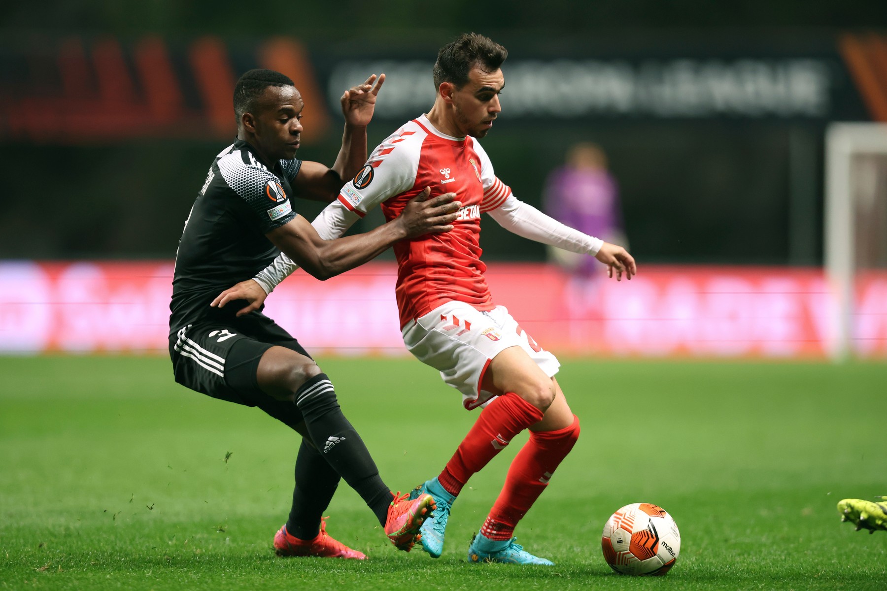 FC Botoșani l-a prezentat pe Charles Petro, transferat de la Sheriff ...