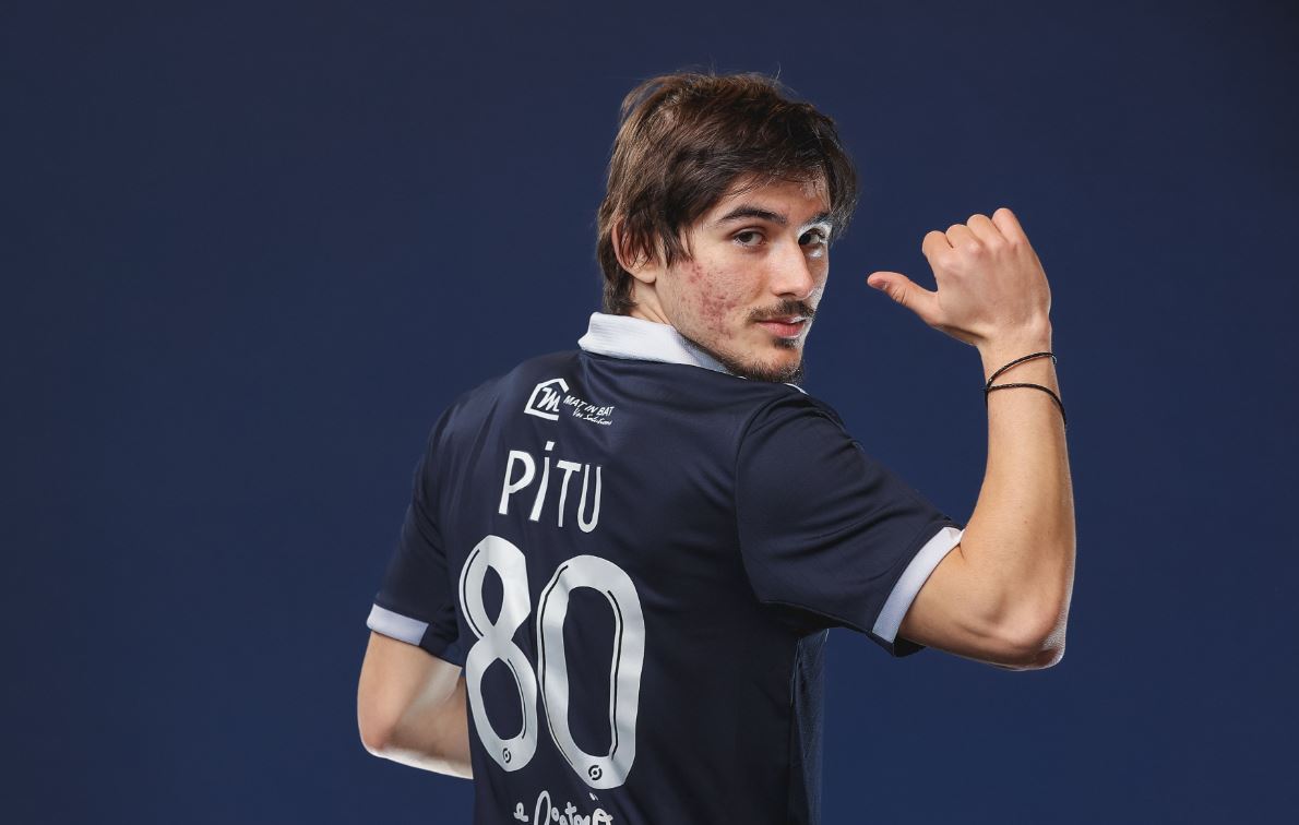 Alexi Pitu, lăudat din toate direcțiile după o nouă prestație bună la ...