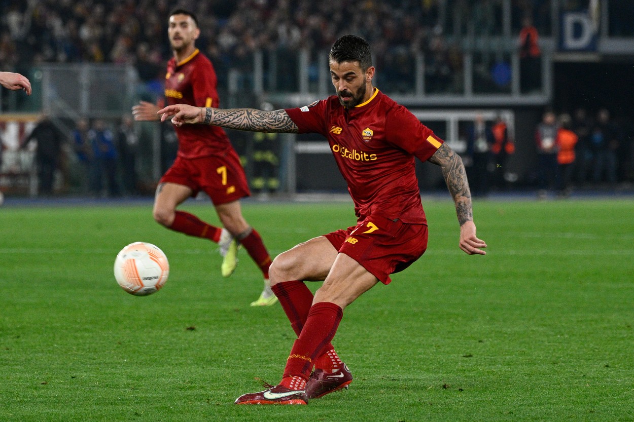 Gafă de arbitraj în AS Roma - Feyenoord! FOTO & VIDEO