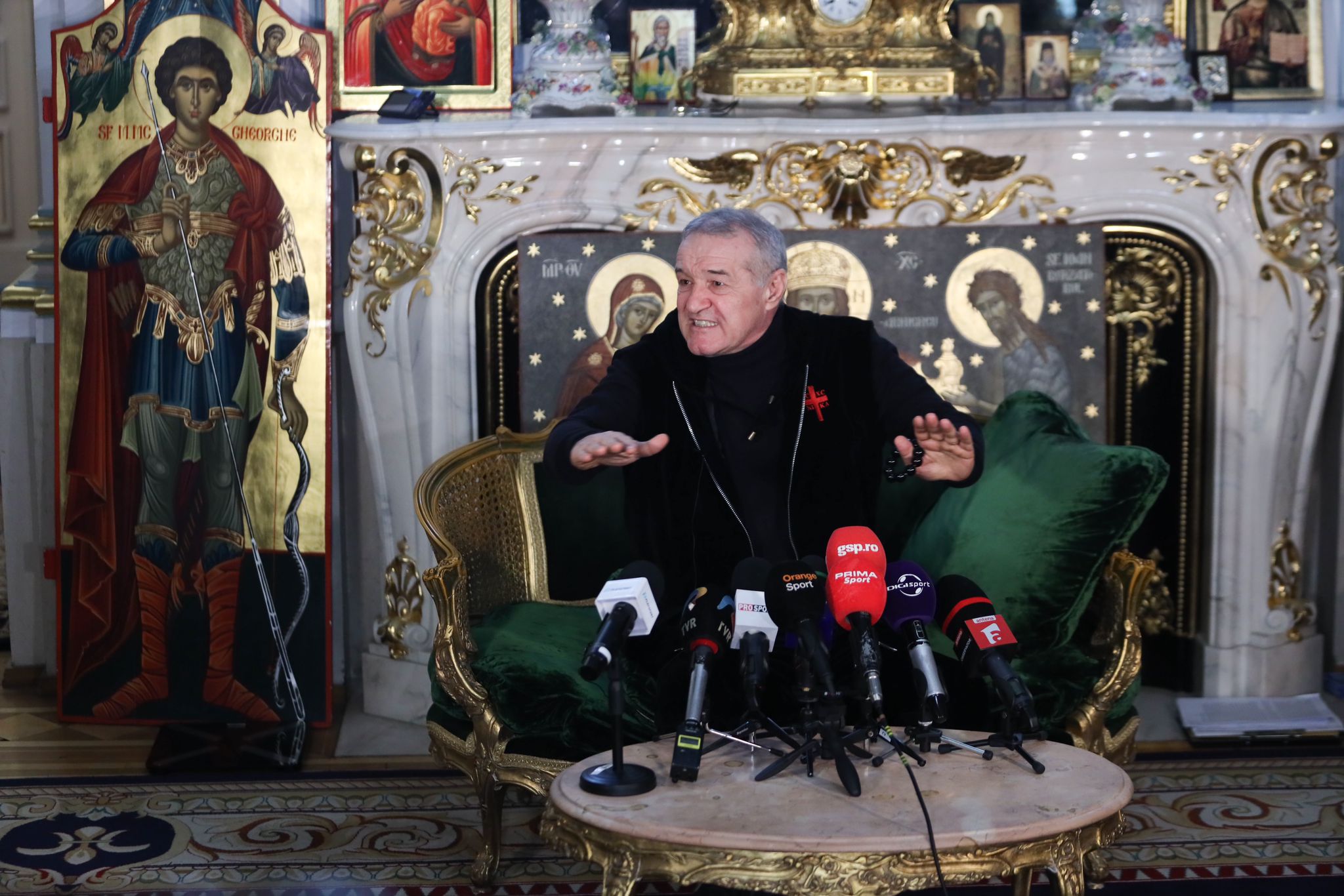 Prima ofertă pe care o are Gigi Becali pentru a vinde FCSB