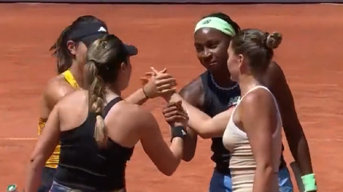 Semifinala de la Madrid dintre Gabriela Ruse / Marta Kostyuk și Coco ...