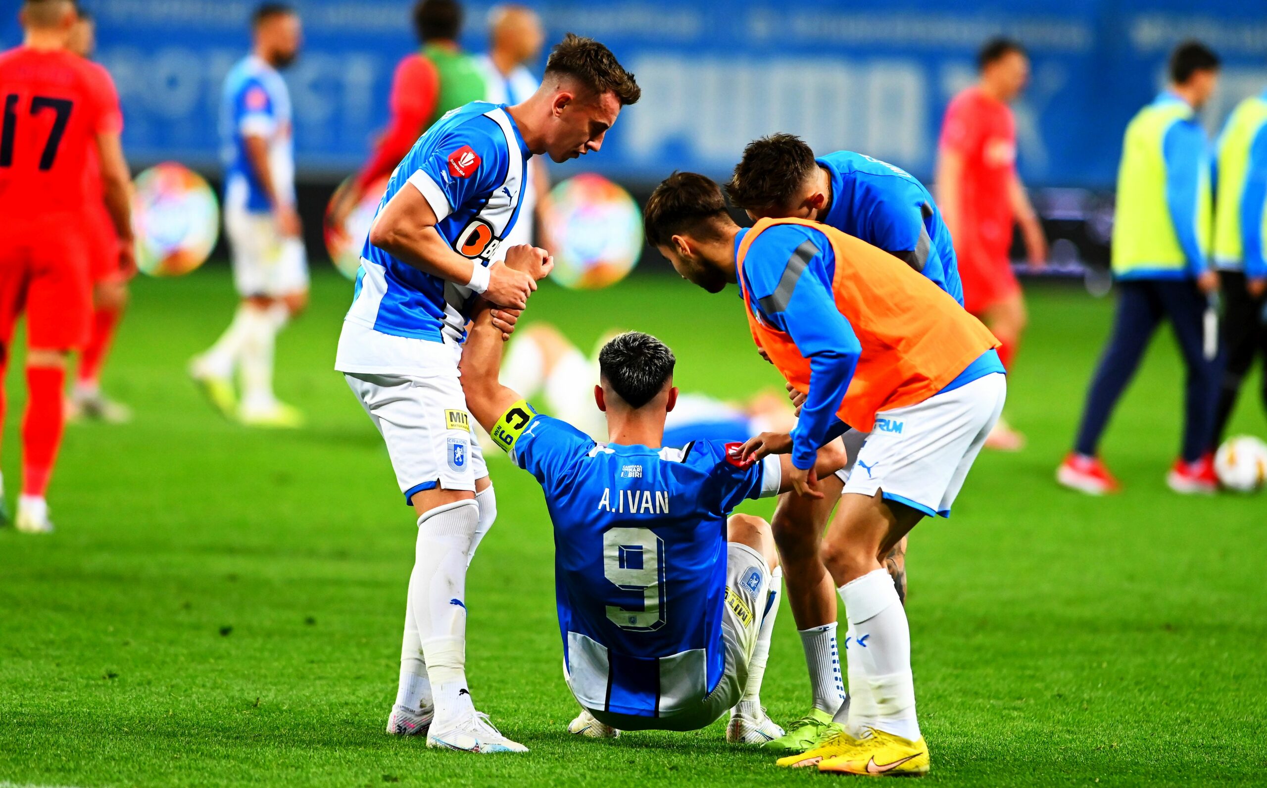 EDITORIAL MARIUS MITRAN | O execuție în direct: Andrei Ivan