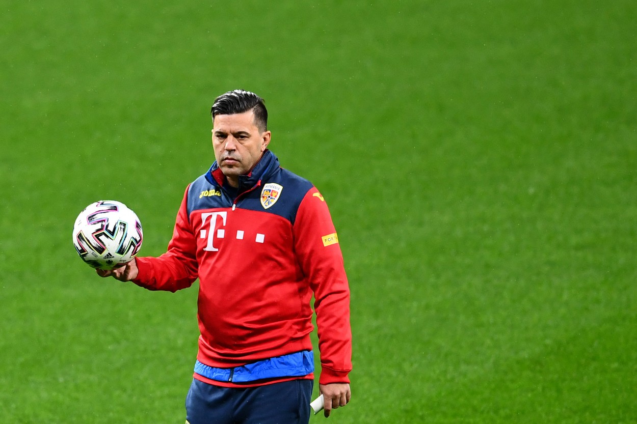 Cosmin Contra dă vina pe presa din România pentru plecarea de la națională!