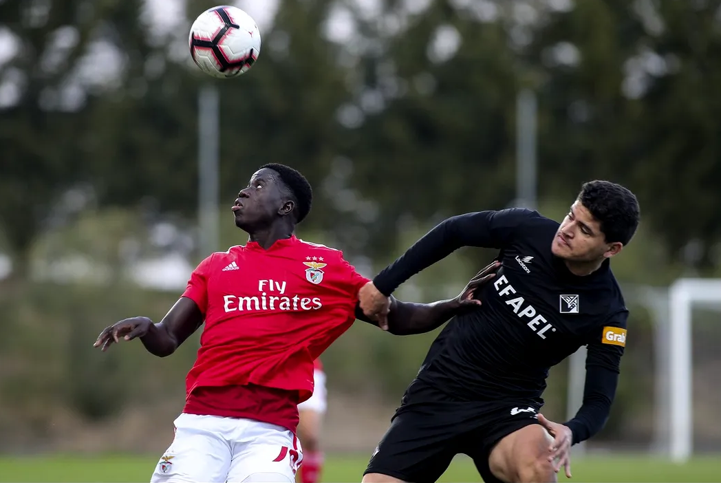 A fost campion european cu Portugalia și a semnat cu un nou club