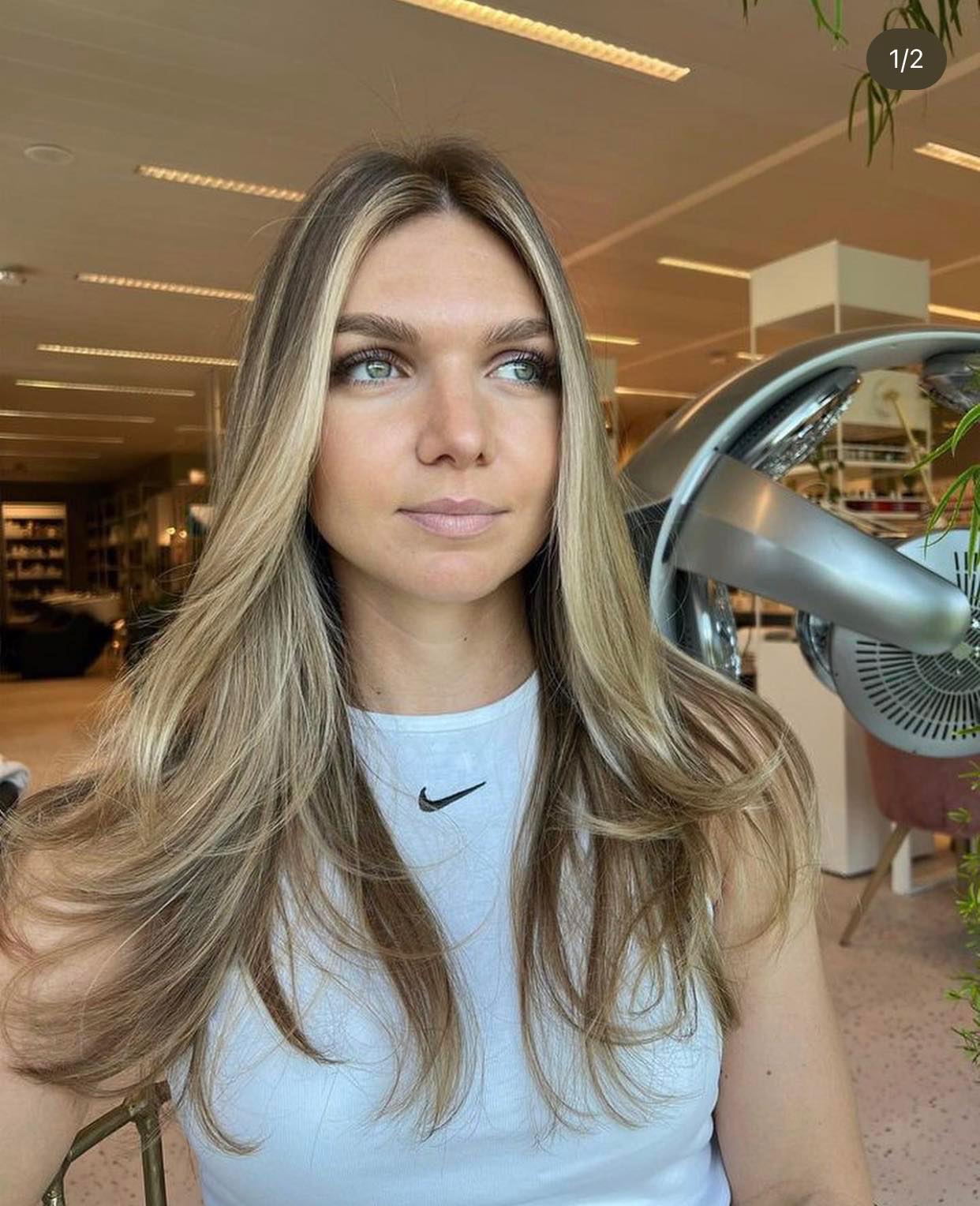 Simona Halep, „Barbie de România!" Sportiva e schimbată total