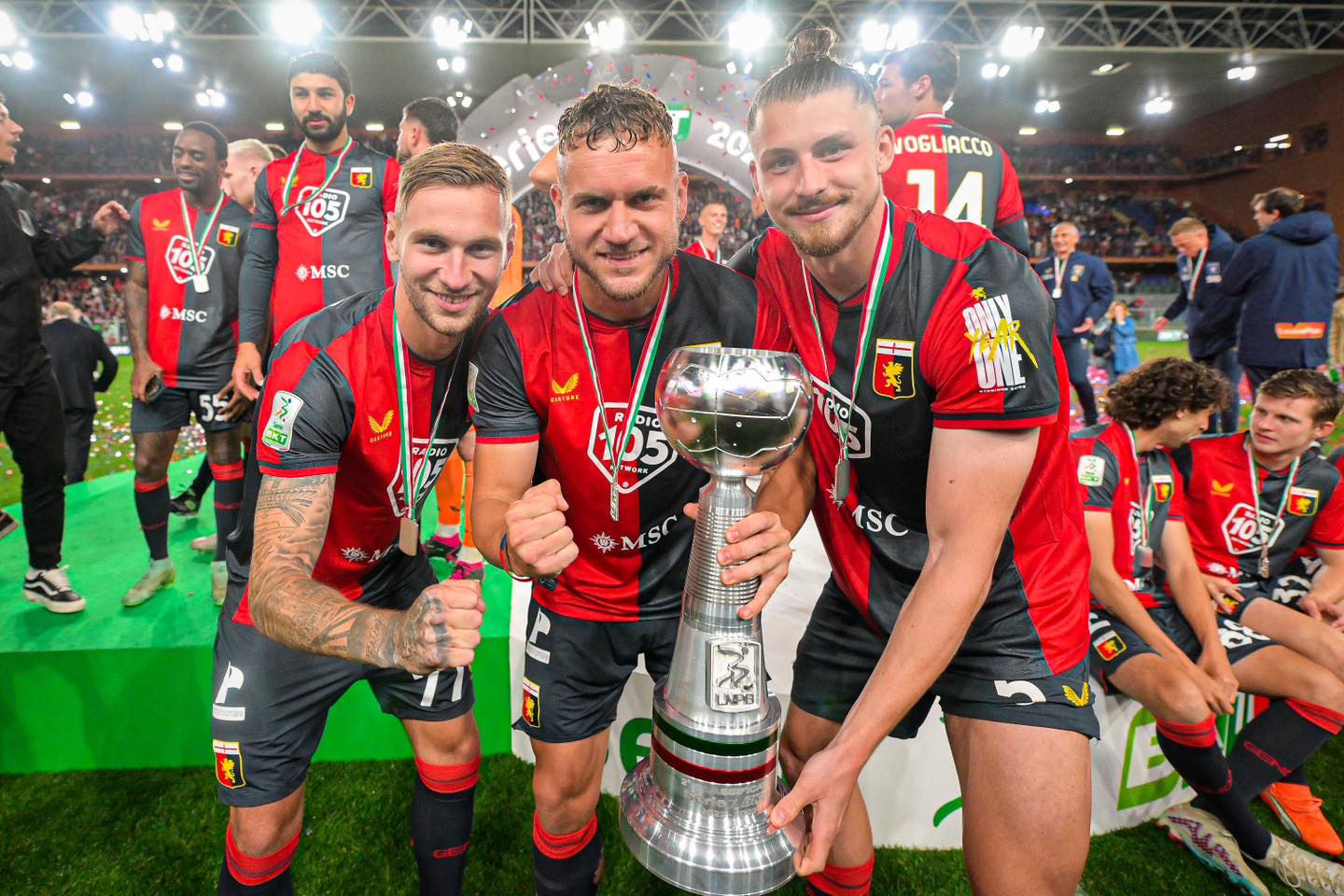 Cum arată diaspora fotbalistică ? Lista românilor din străinătate