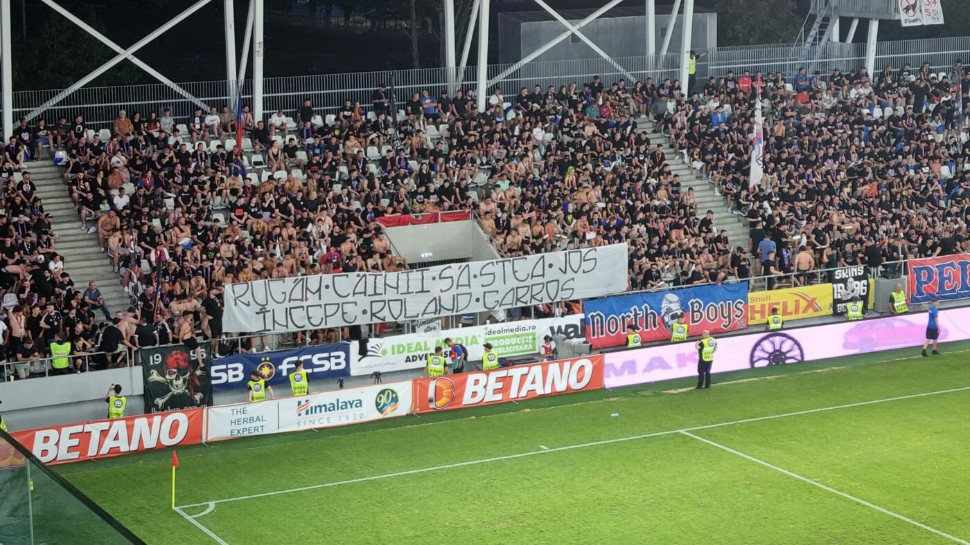 Banner-ul galeriei de la FCSB care i-a amuțit pe dinamoviști