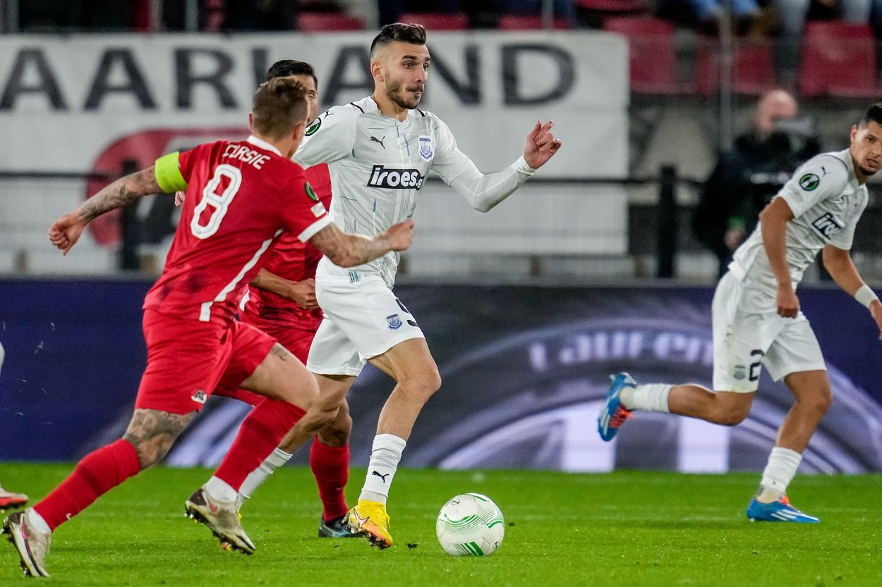 Dan Șucu și Victor Angelescu ratează transferuri pe bandă rulantă la Rapid!