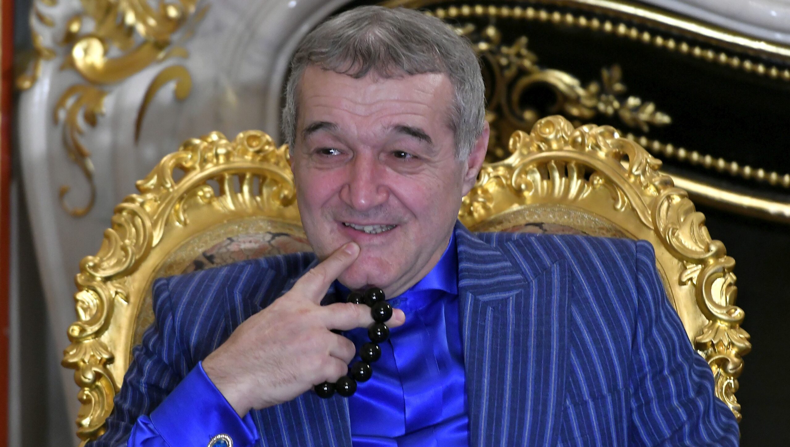 Reacția lui Gigi Becali când a văzut noul antrenor al Rapidului!