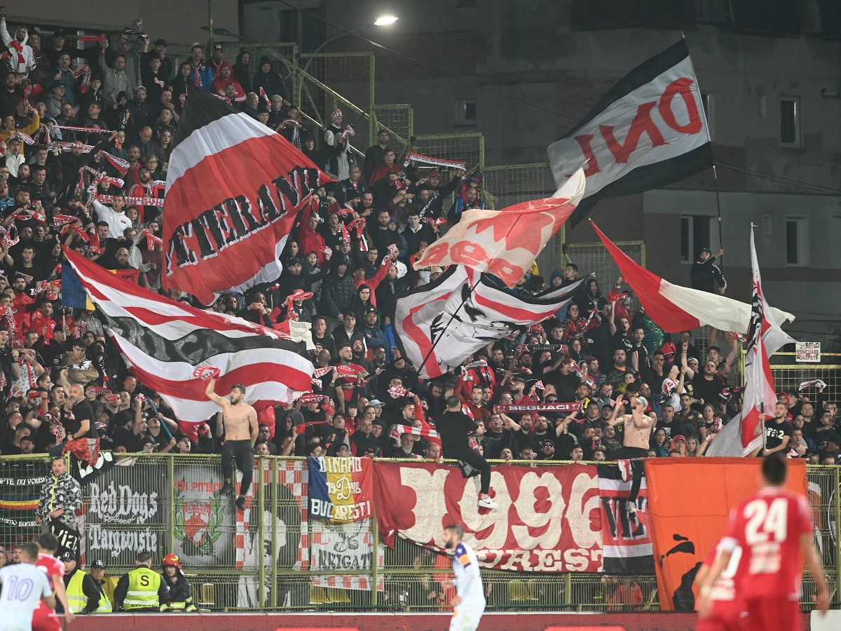 Nebunie la Dinamo! „Câinii roșii” au prezentat oficial cinci jucători noi!