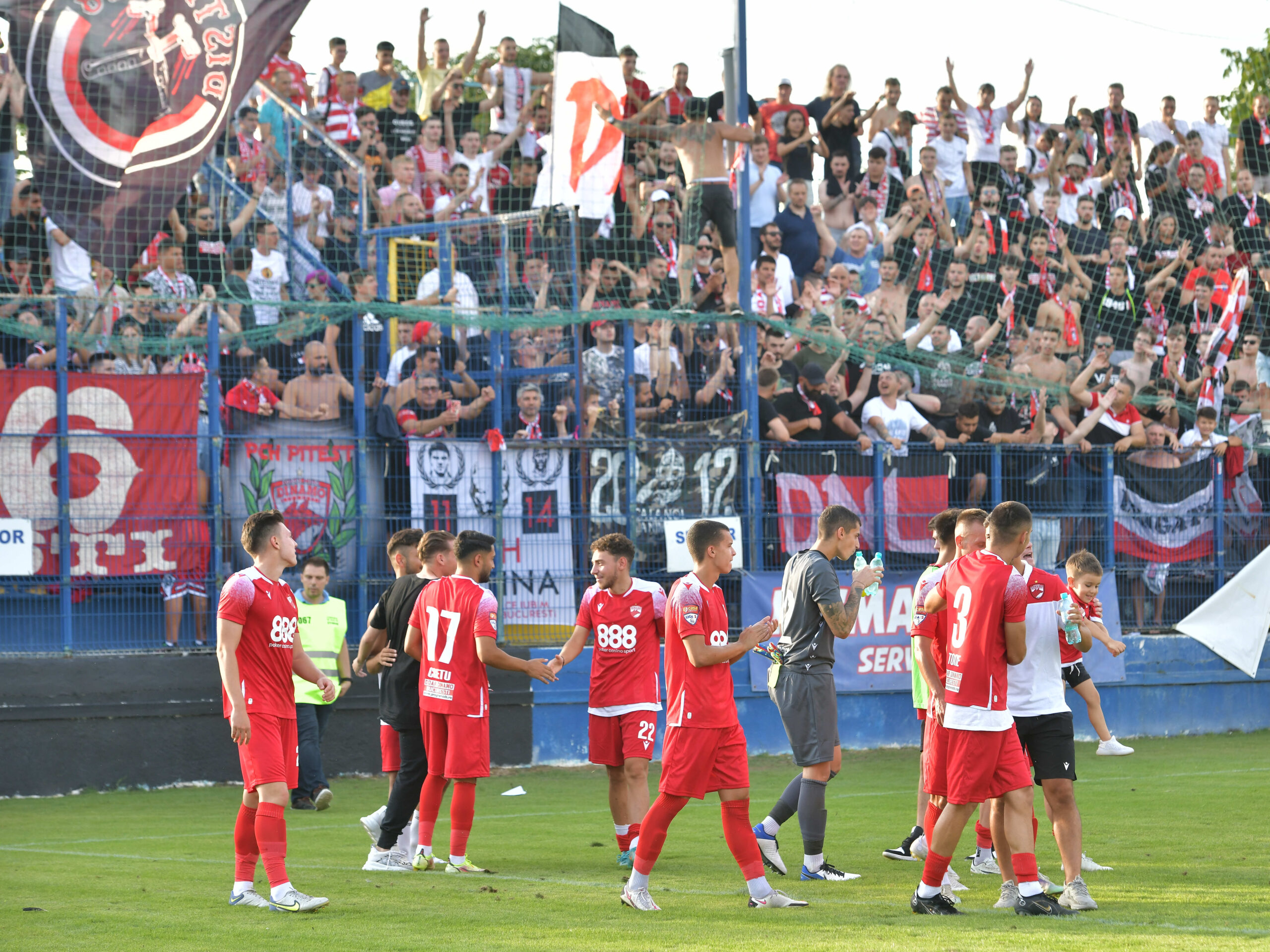 Dinamo, șase transferuri dintr-o lovitură