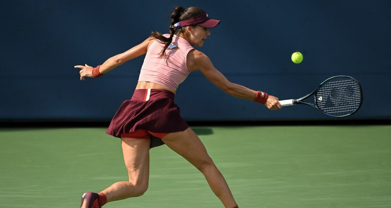 Sorana Cîrstea, învinsă dramatic la debutul în turneul de la Beijing