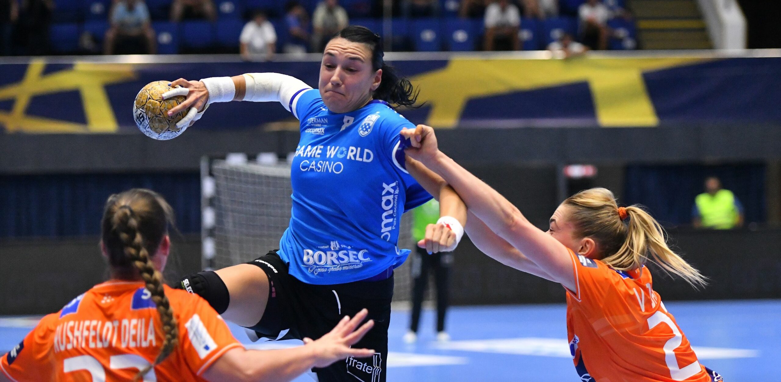 CSM București a debutat cu o victorie în Liga Campionilor