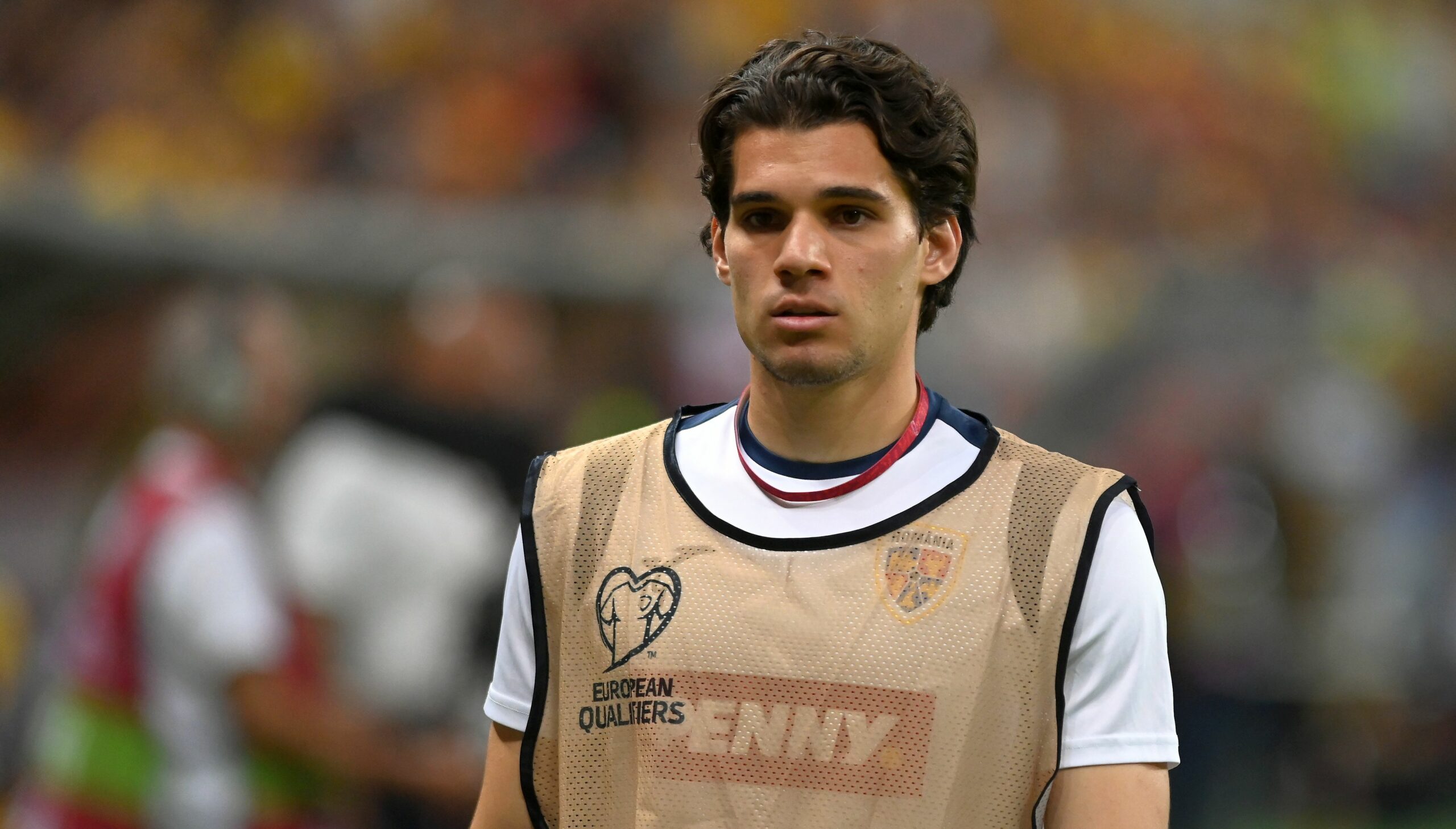 Ianis Hagi, uitat pe banca de rezerve în România - Israel