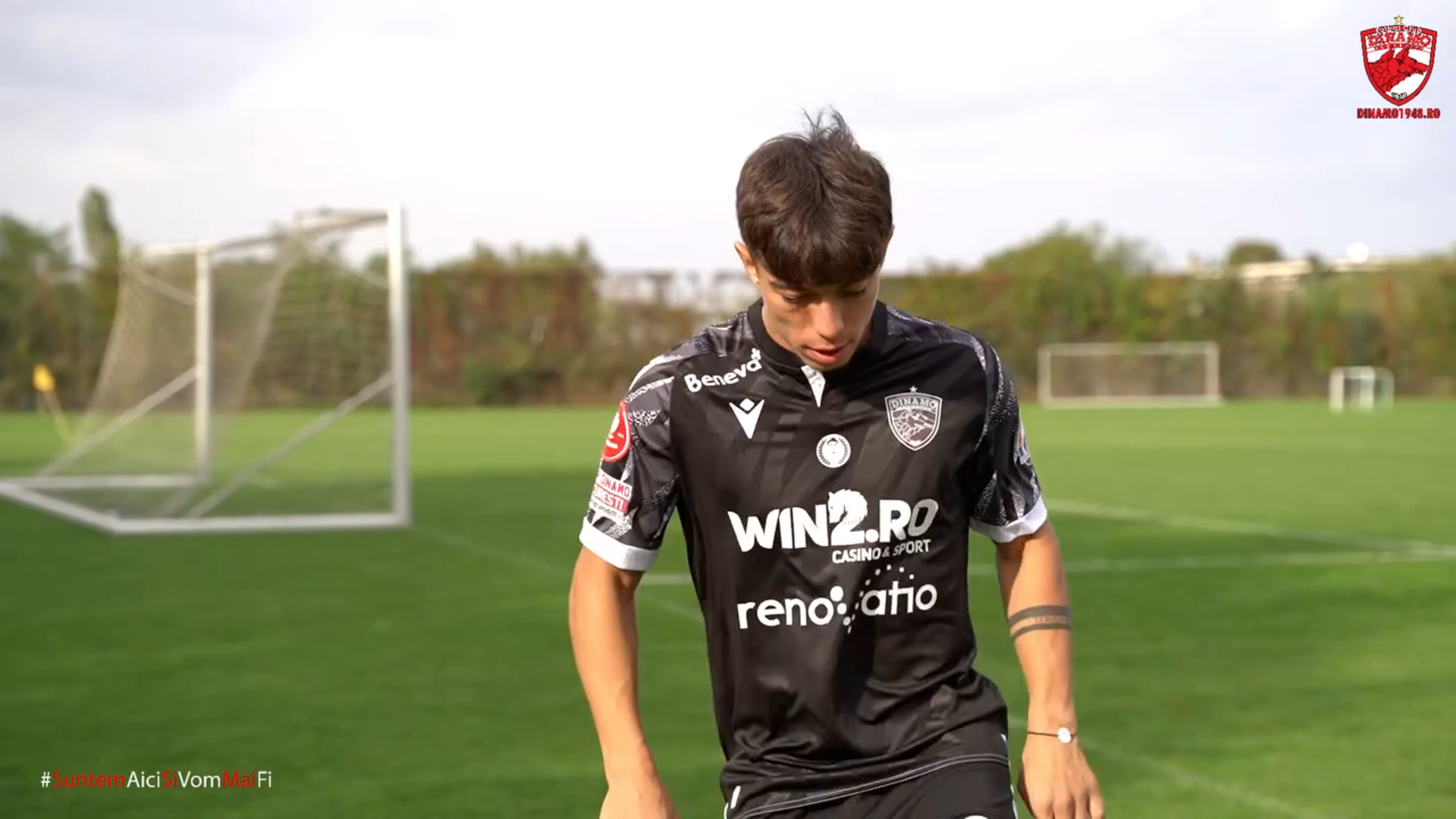 Dinamo, echipament în amintirea lui Cătălin Hîldan, cu CFR Cluj