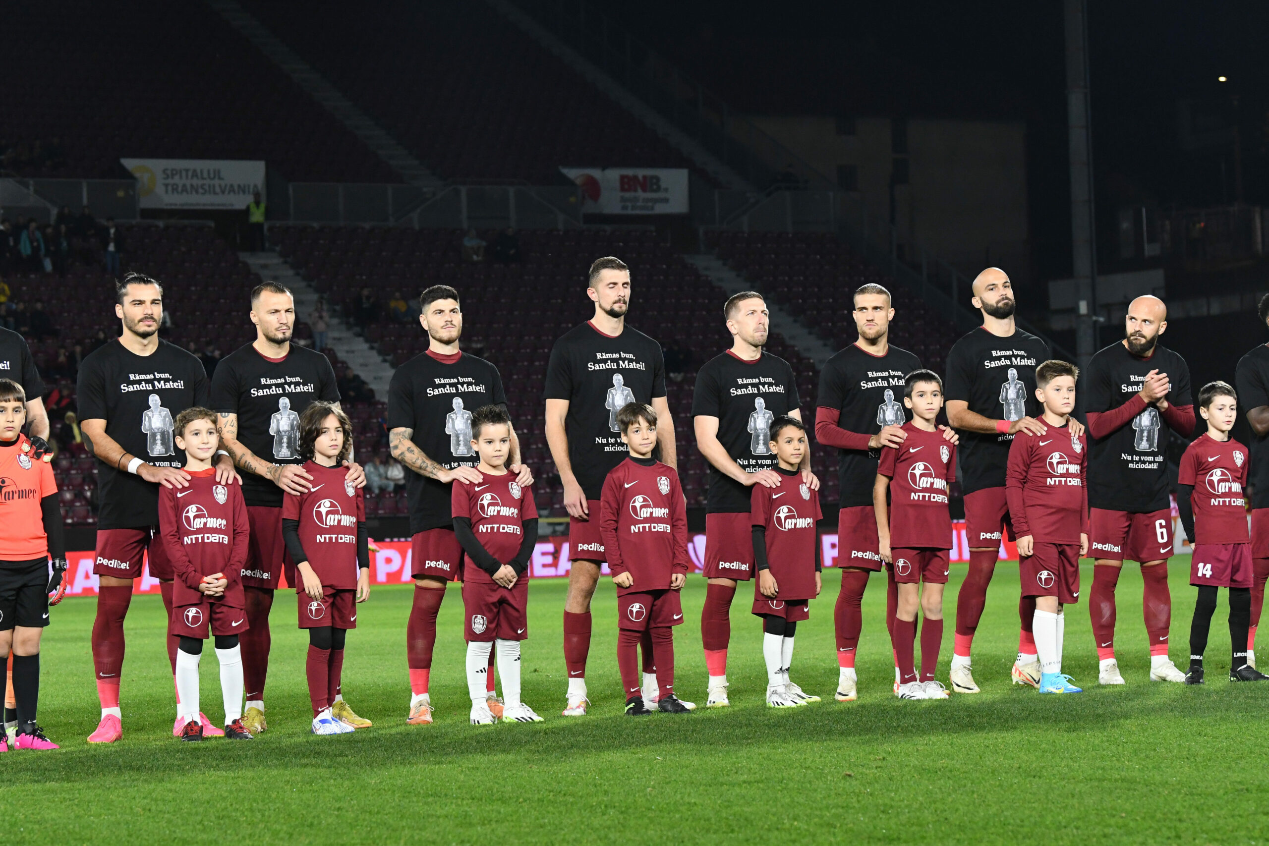 Fotbalistul „fantomă” de la CFR Cluj a apărut ca prin farmec pe teren ...