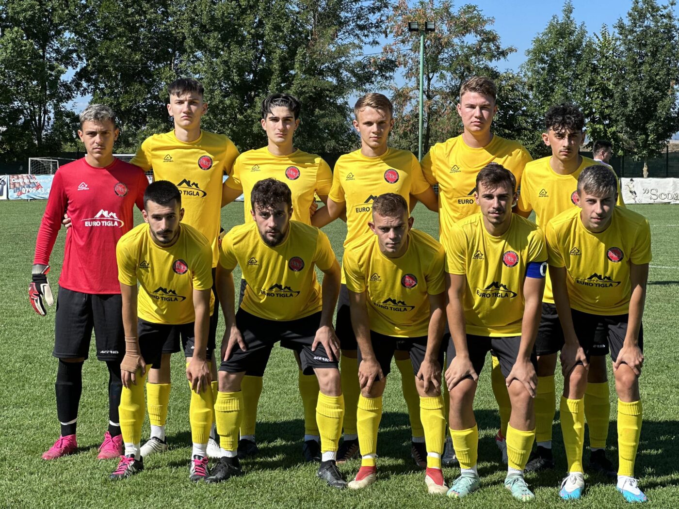 Top 100 echipe cu denumiri amuzante în România lui 2023!