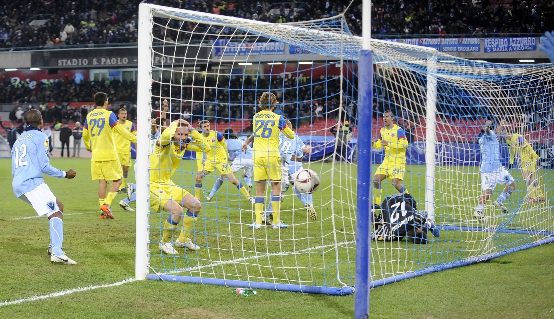 Un cadavru a fost descoperit pe legendarul stadion din Europa unde FCSB ...