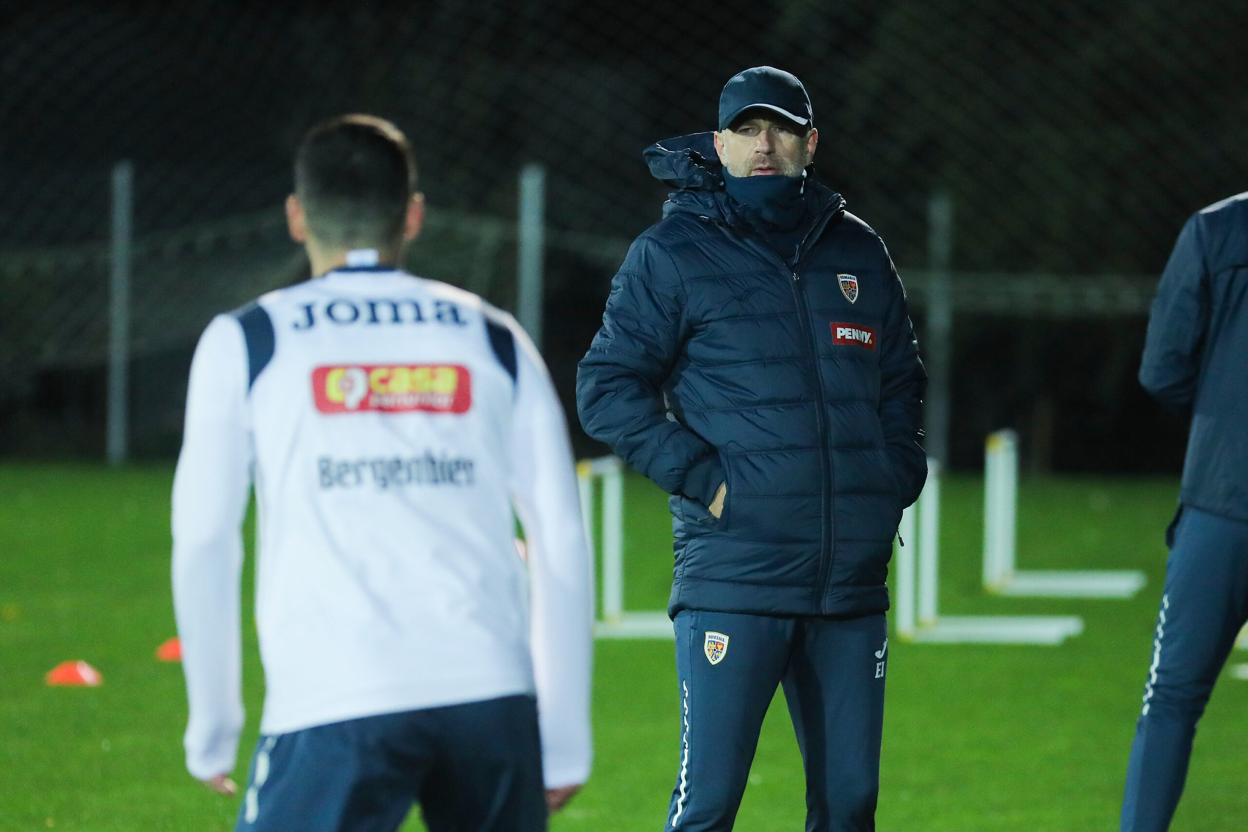 Doi fotbaliști din lotul lui Edi Iordănescu sunt umiliți de Basarab ...