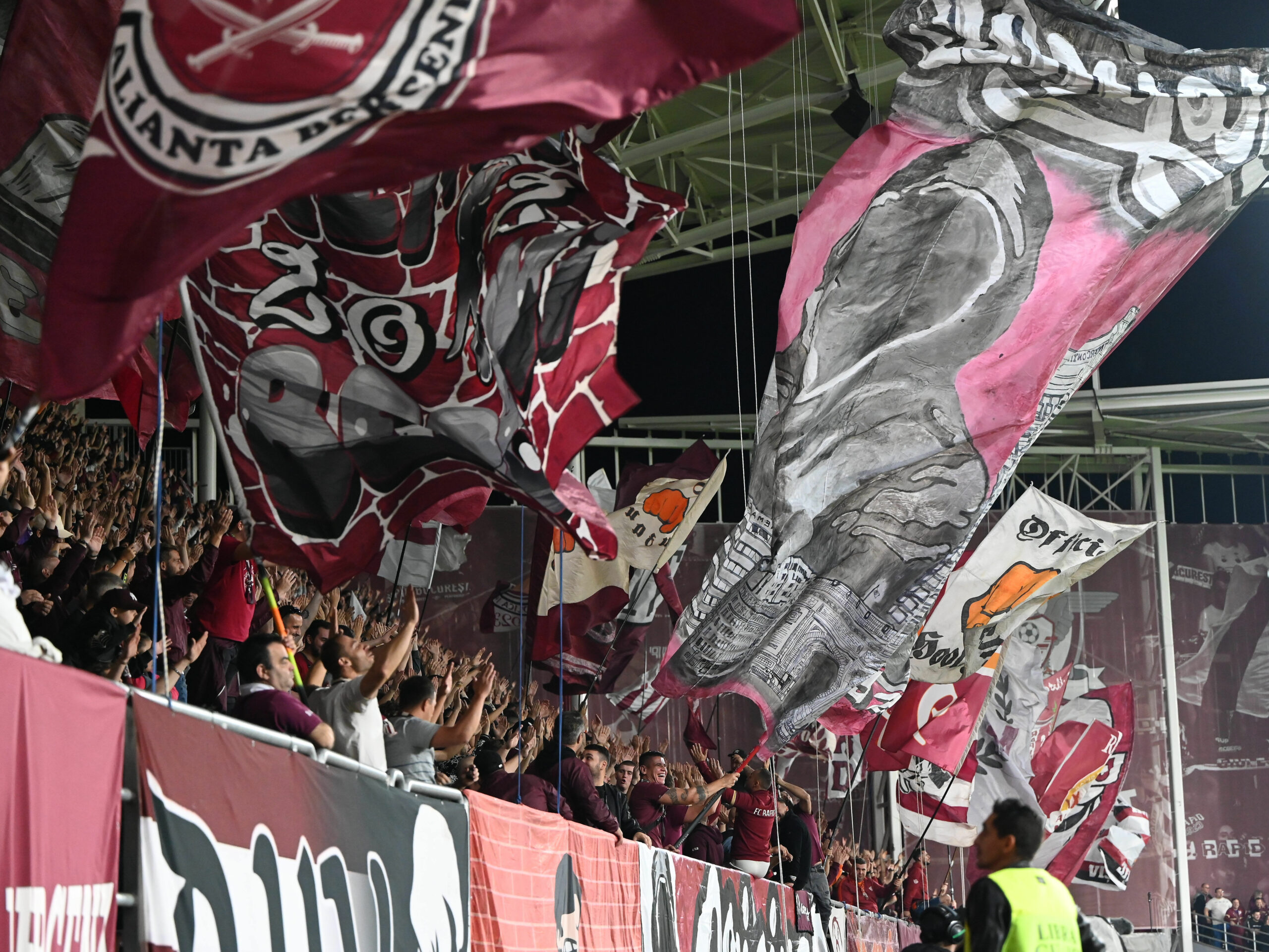 Lovitură teribilă pentru CSA Steaua! Ultrașii din Peluza Nord Rapid ...