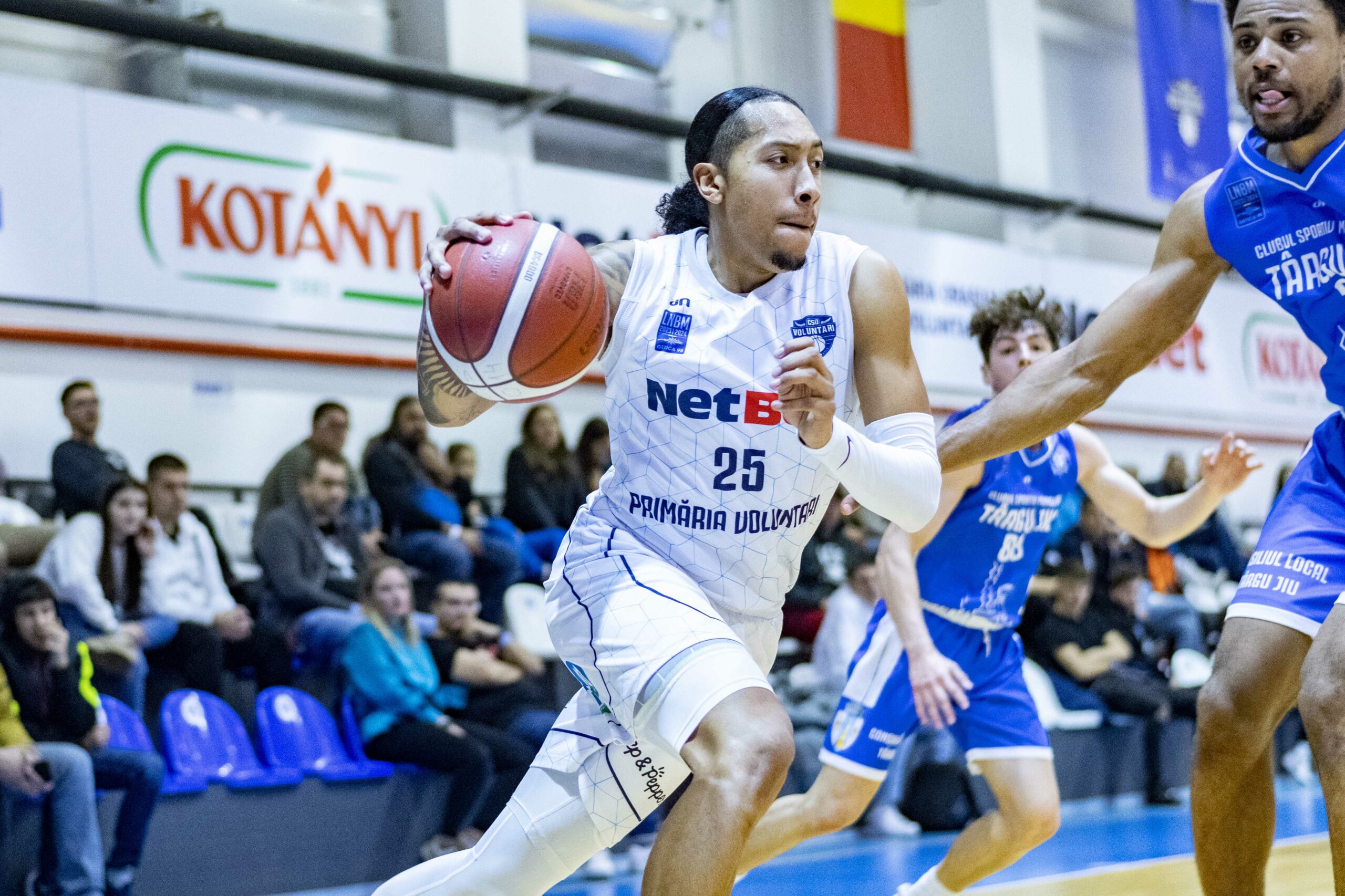 Povestea americanului Trevon Allen la Voluntari