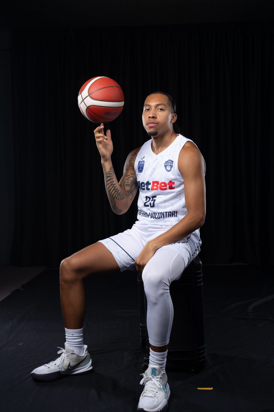 Povestea americanului Trevon Allen la Voluntari