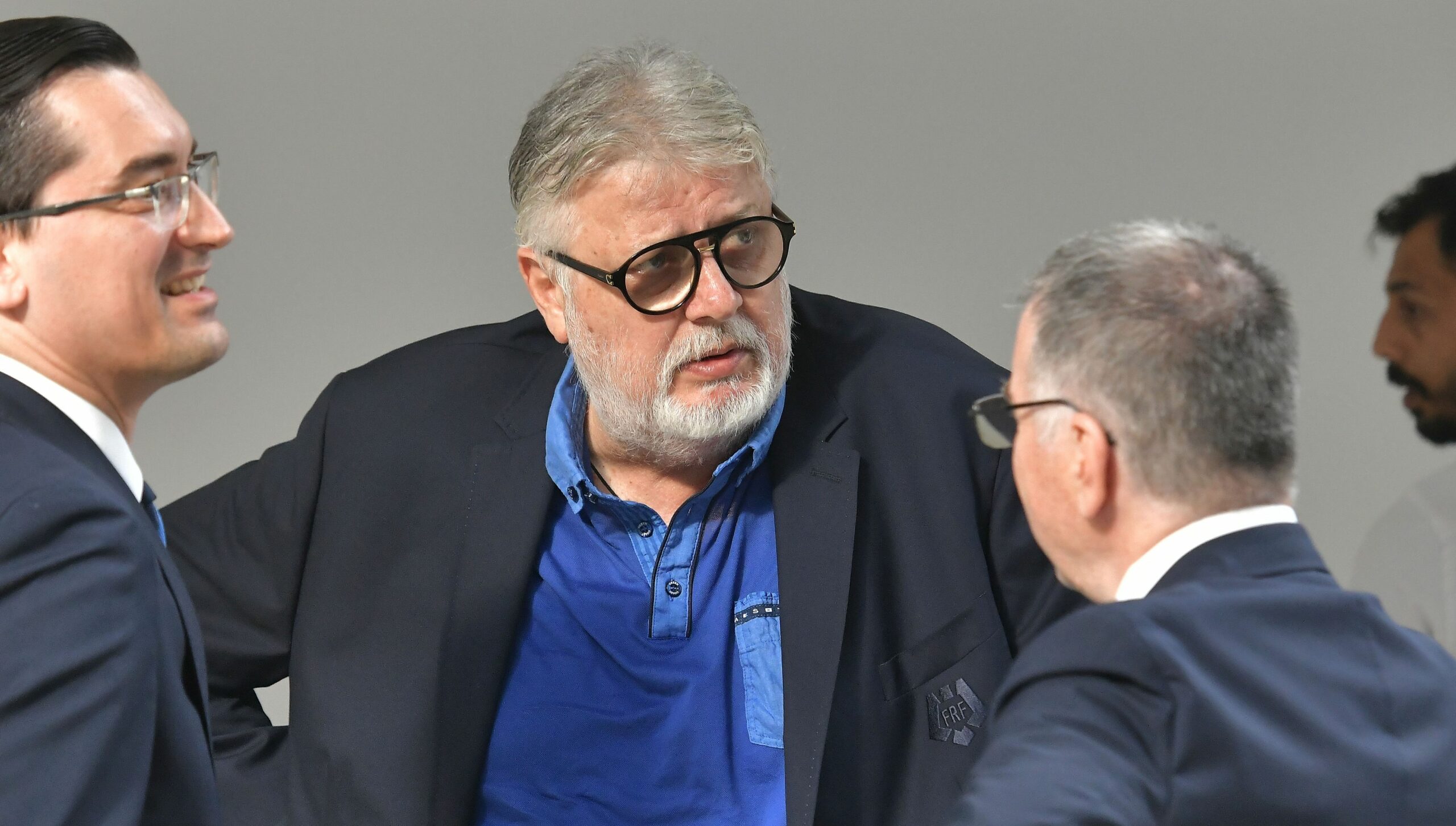 Gino Iorgulescu a uitat de problemele pe care le are cu fiul său Mario ...