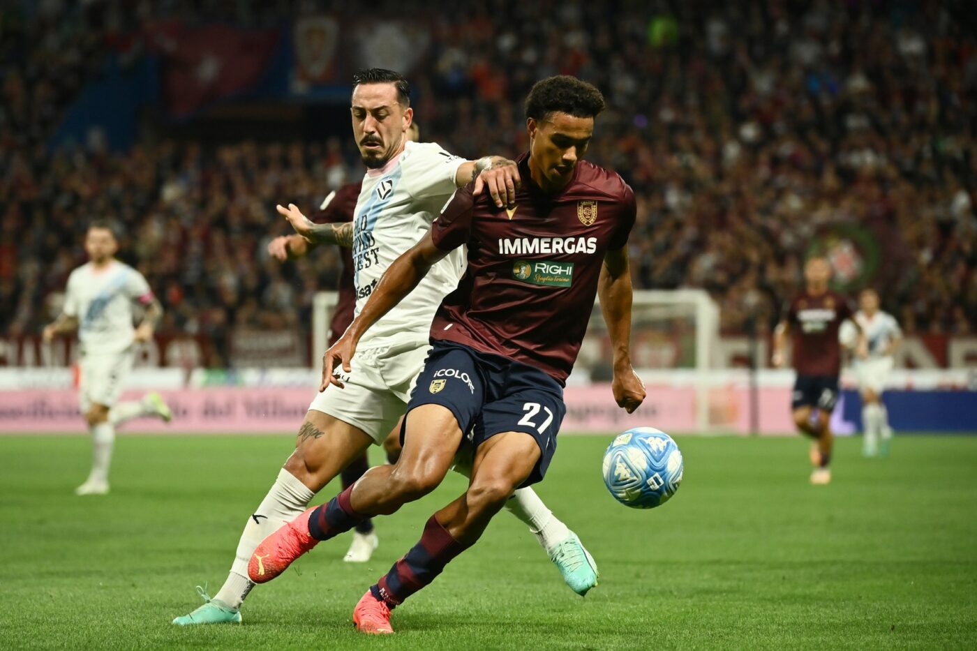 Transferul lui Radu Drăgușin de la Genoa este ca și făcut! Cine îl va ...