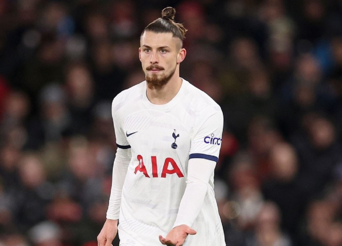 Ce reacție a avut fratele lui Radu Drăgușin în momentul debutului