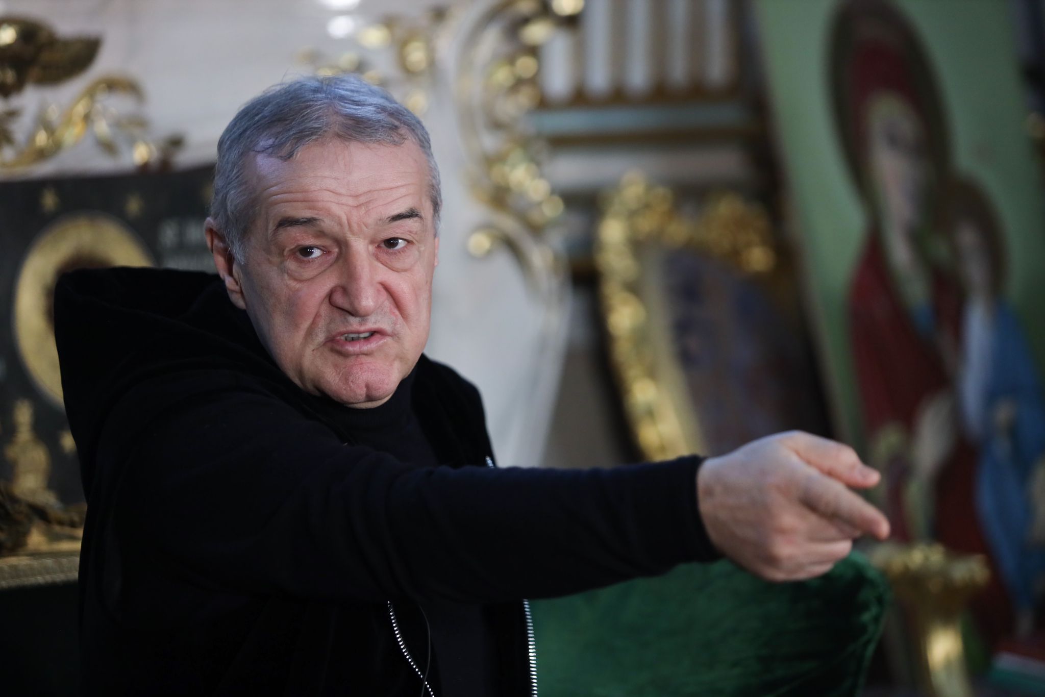 Fotbalistul care nu voia să plece de la FCSB a semnat imediat cu un ...