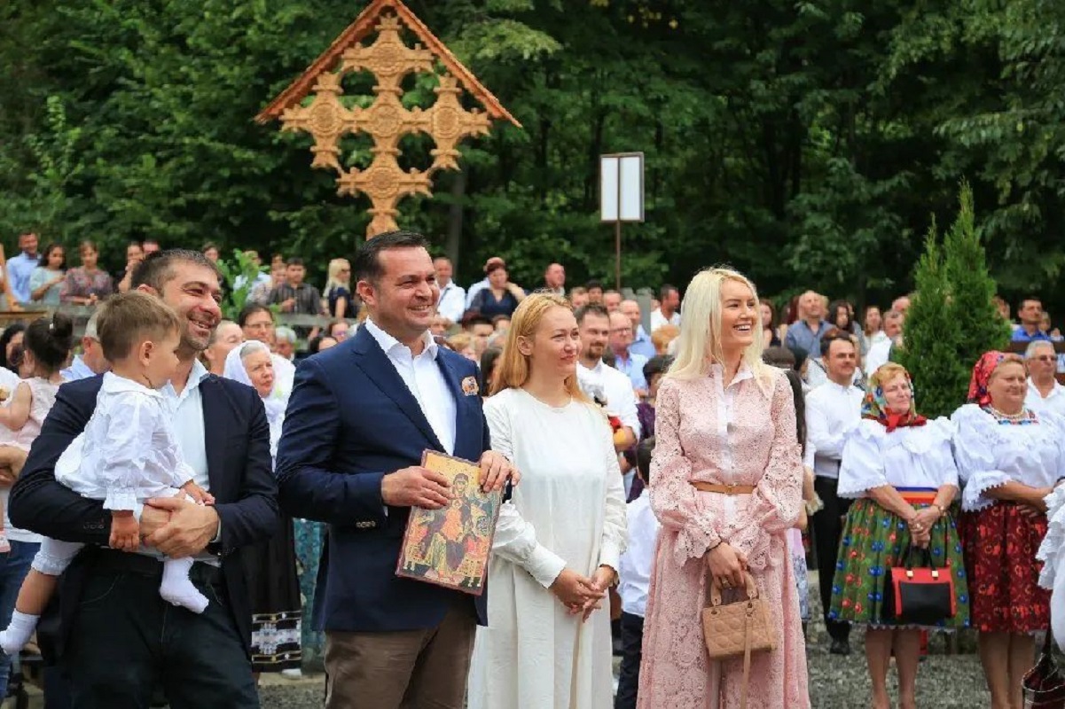 Imperiul lui Cherecheș este atacat din toate părțile! Lovitura primită ...