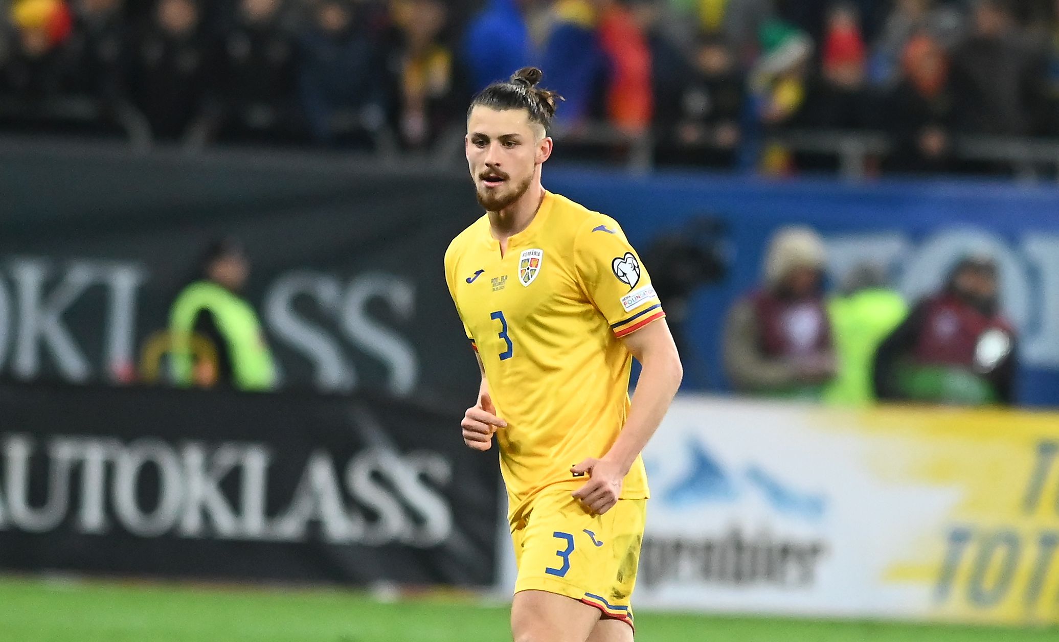 Tottenham a publicat primele imagini cu Radu Drăgușin!