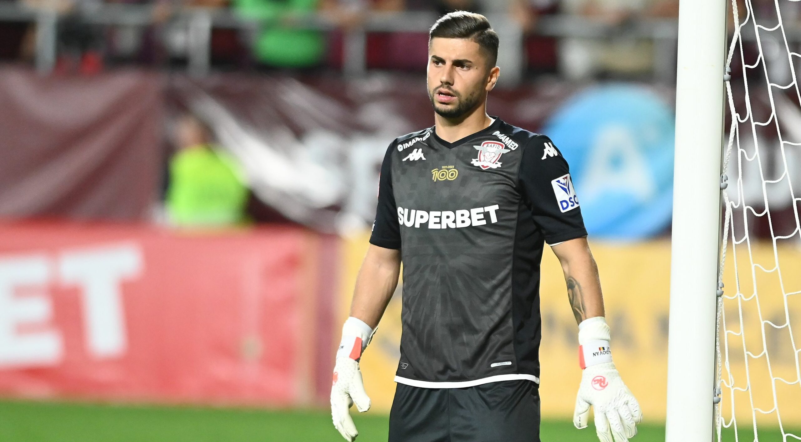 Ziarul MARCA anunță transferul triumfal al românului Horațiu Moldovan ...