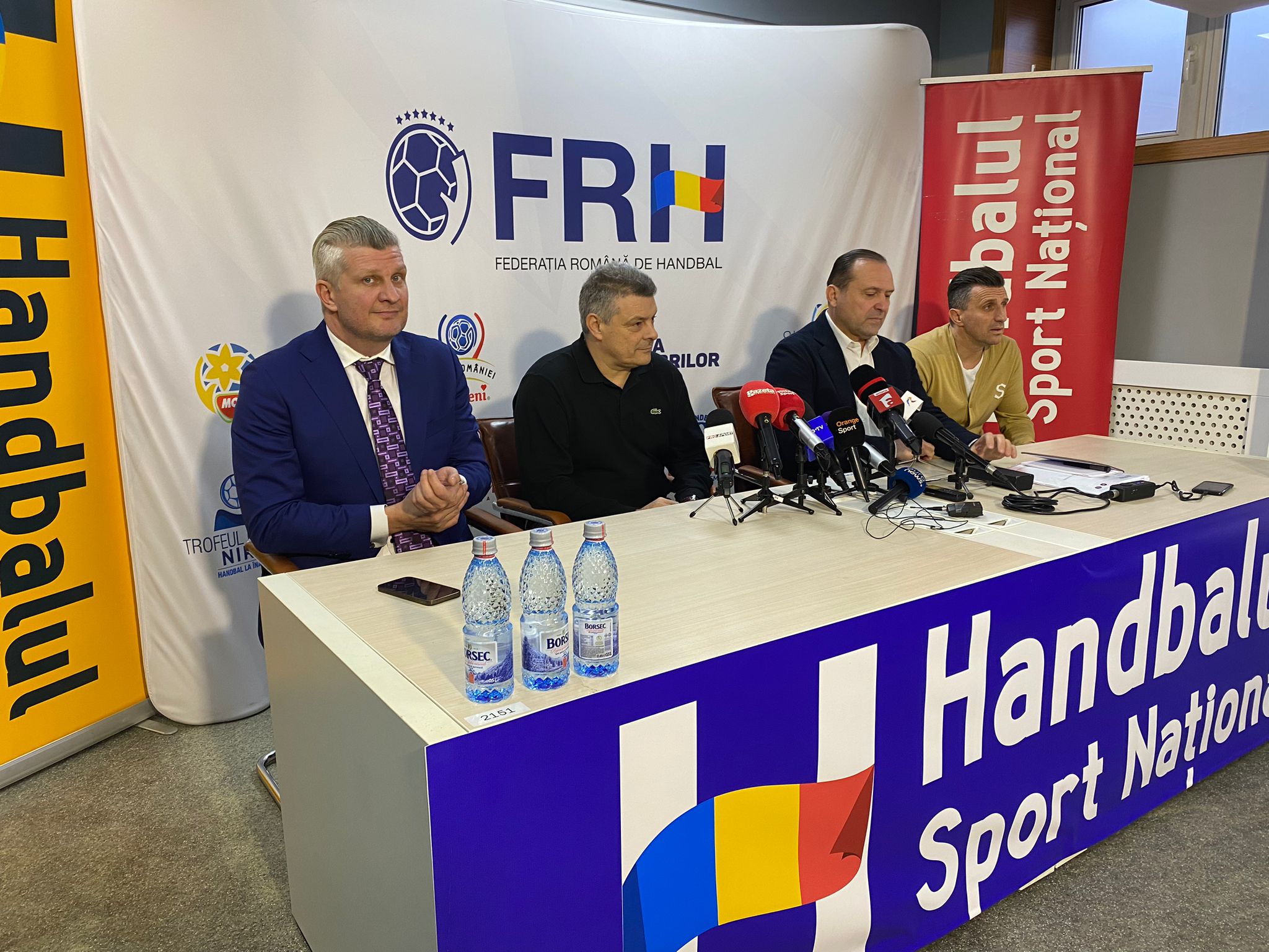 George Buricea, noul selecționer al naționalei de handbal masculin a ...