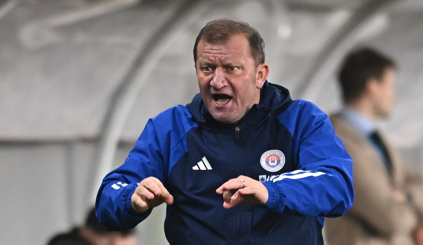 Dorinel Munteanu e agresiv cu arbitrii și din spital!