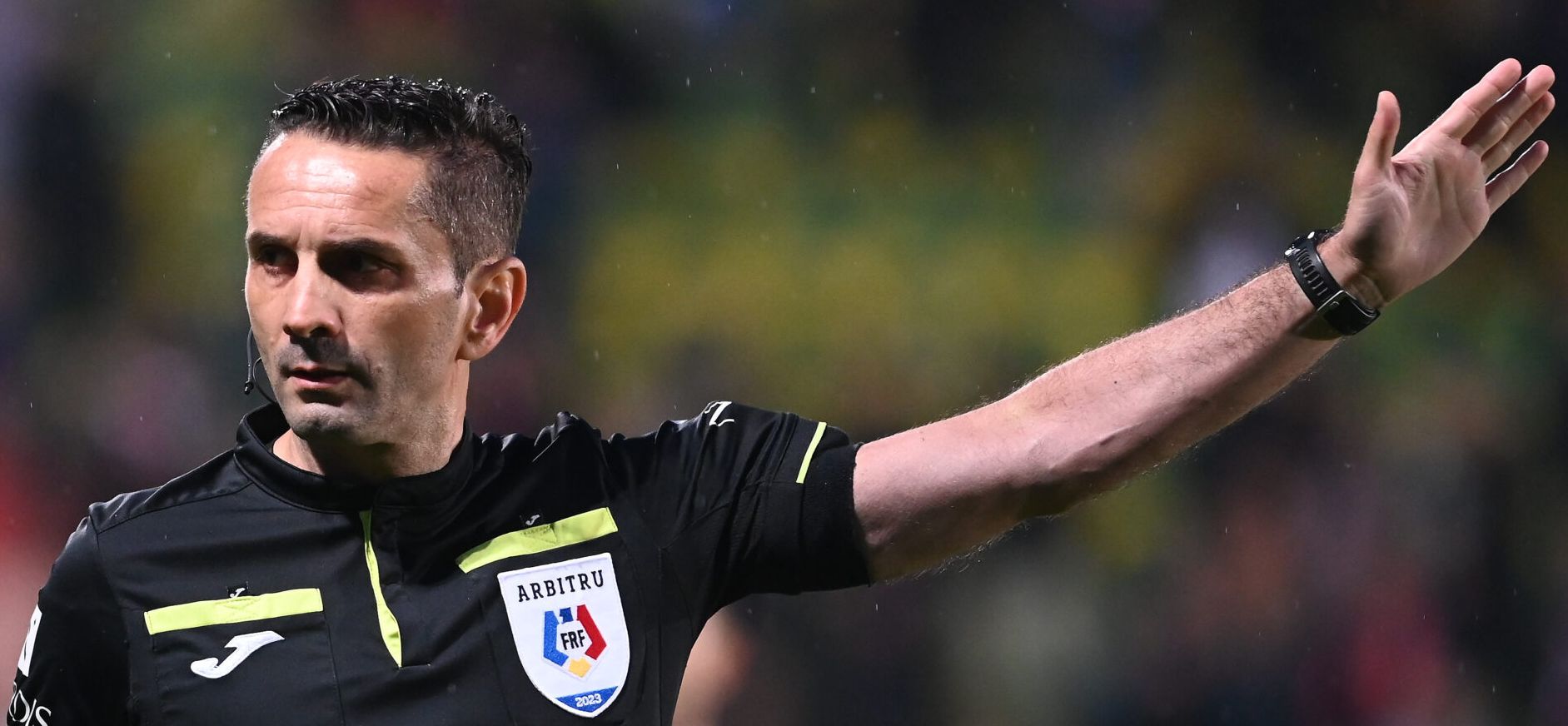 Sebastian Colțescu a bătut recordul din Superliga şi a devenit arbitrul ...