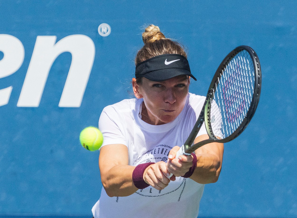 Simona Halep dă lovitura momentului firmei Schinoussa Superfoods, care ...