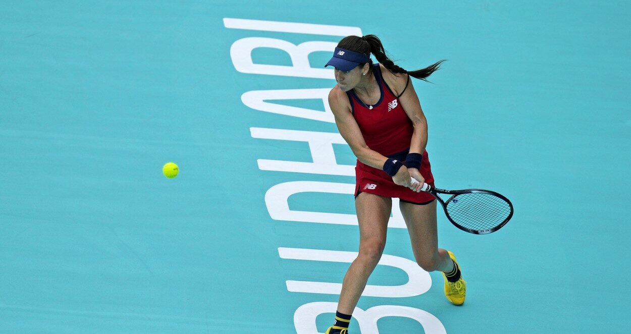 Sorana Cîrstea a învins-o pentru a treia oară la rând pe Caroline Garcia și a „spart gheața" în ...