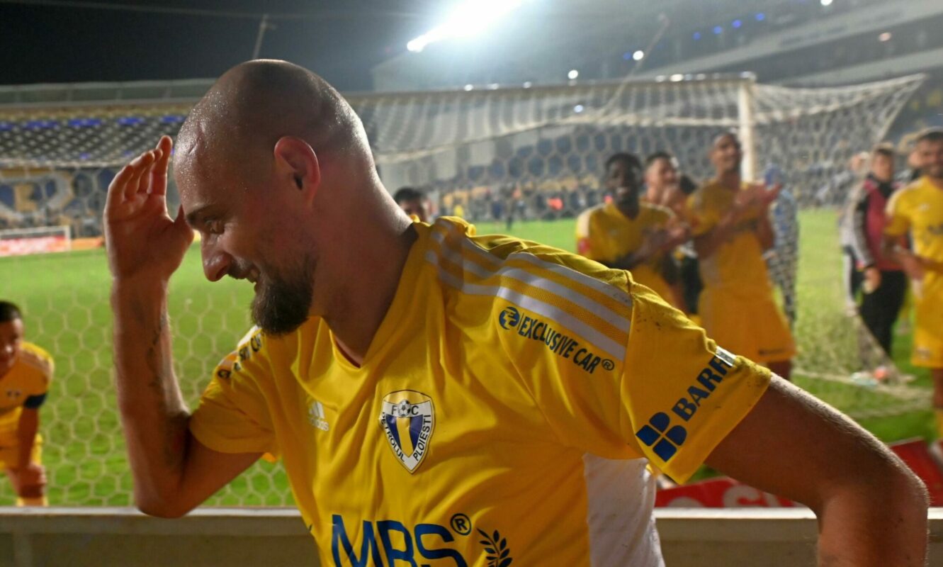 Gabi Tamaș uimește cu forța sa fizică! S-a lăsat de fotbal, dar este o ...