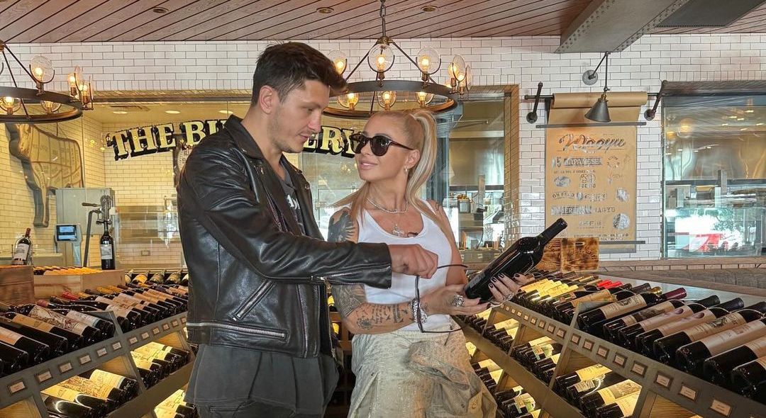 Anamaria Prodan se mărită cu Ronald Gavril? Impresara ar fi fost cerută de boxer în Las Vegas ...