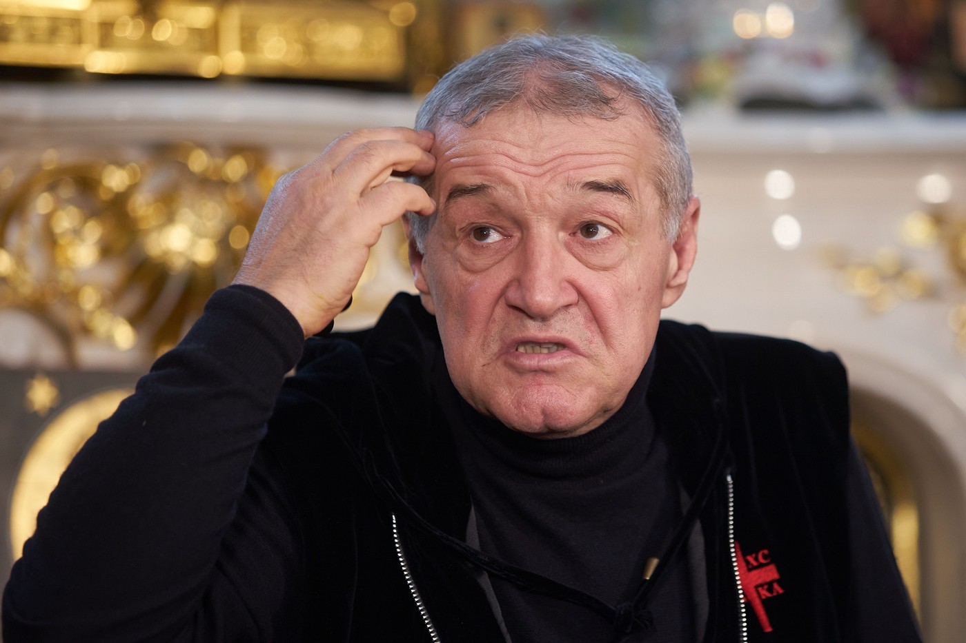Au apărut imaginile cu fotbalistul pe care Gigi Becali l-a dat afară pentru că îl imita în ...