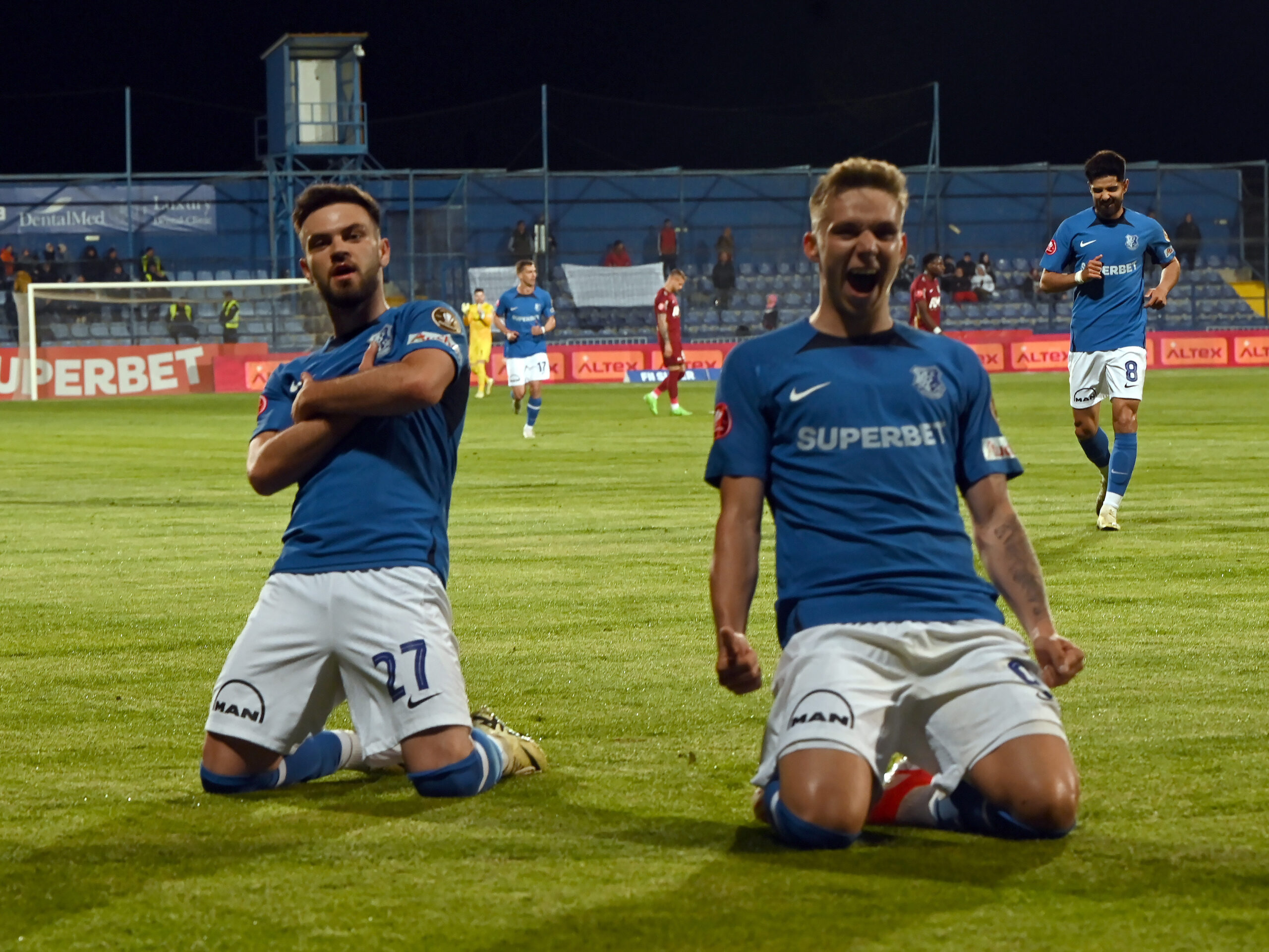 Ce patron din Superliga are şanse mari să le dea lovitura de grație lui ...