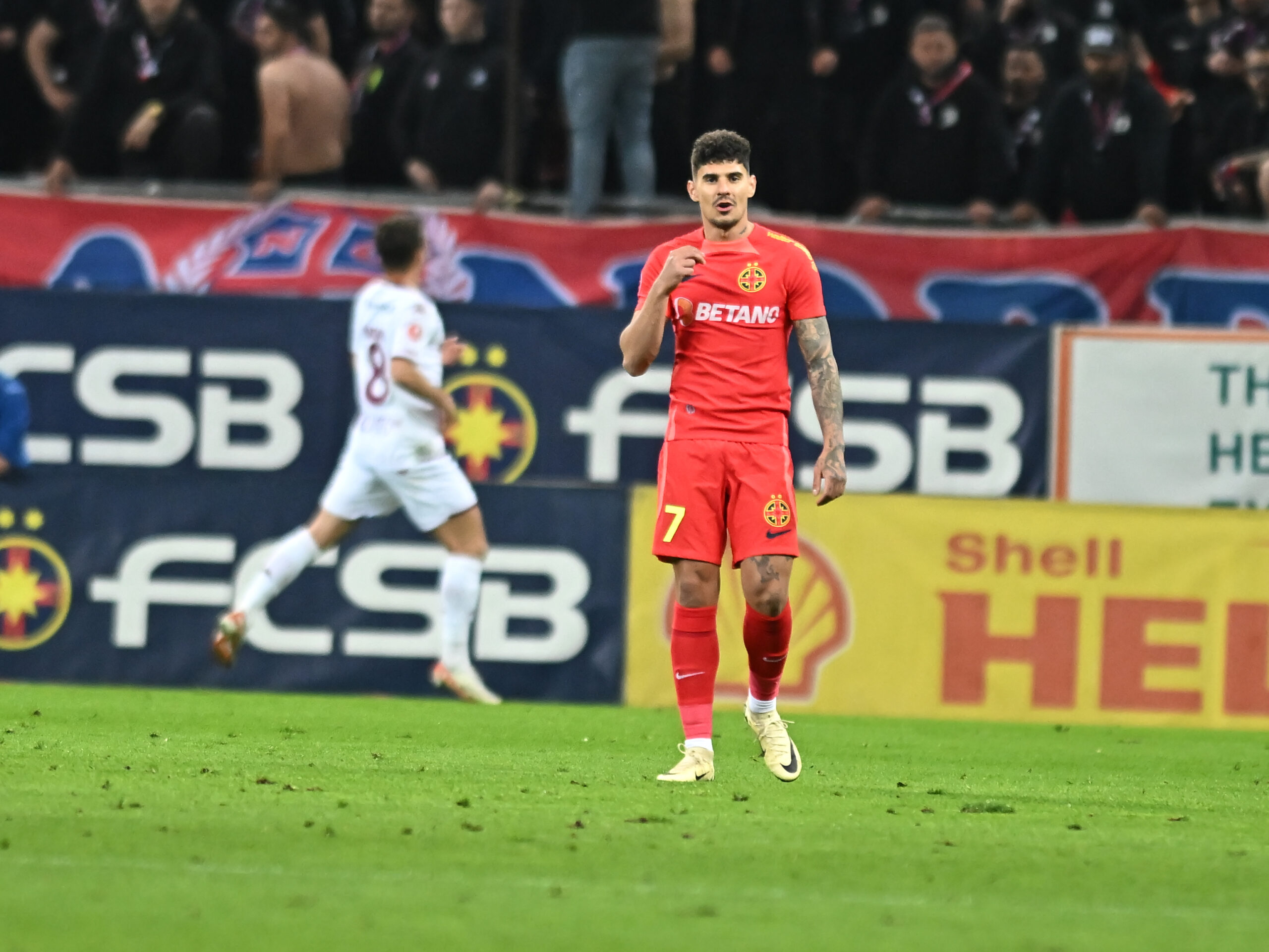 Decizia lui Florinel Coman de a se transfera în Qatar, distrusă de ...