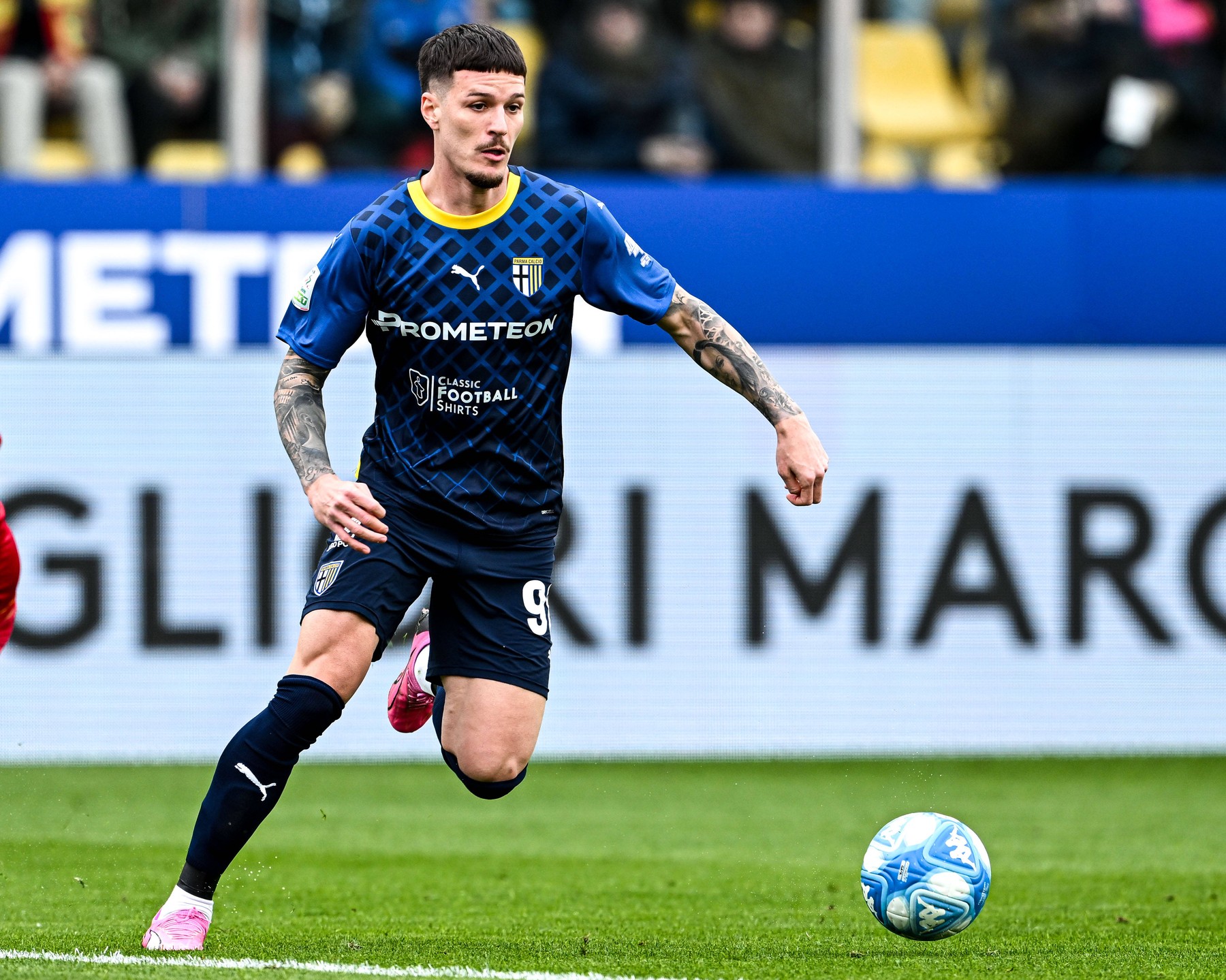 Dennis Man are curajul să refuze transferul la Inter sau AC Milan!