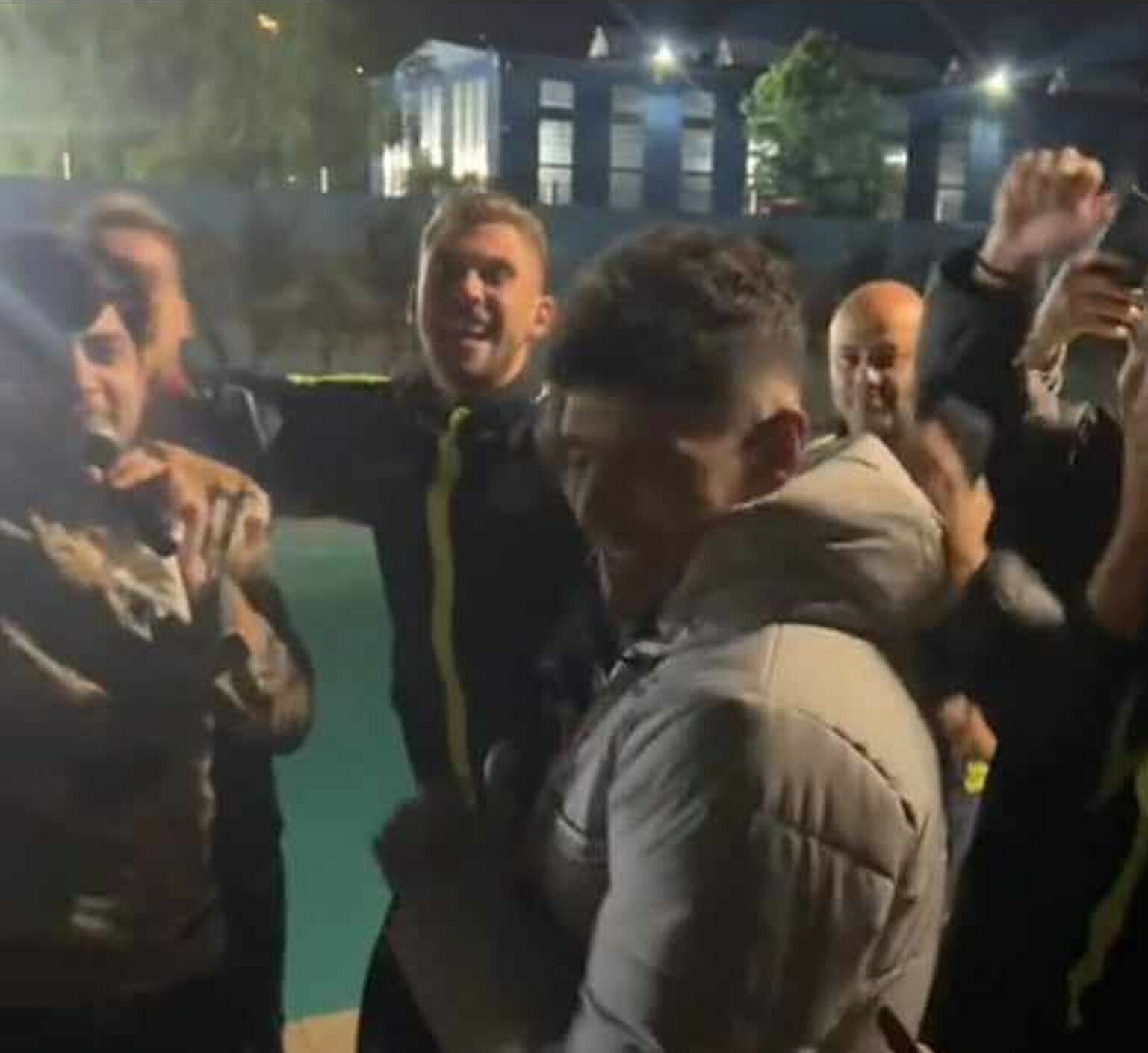 Florinel Coman, regele lăutarilor, a fost sufletul petrecerii FCSB ...